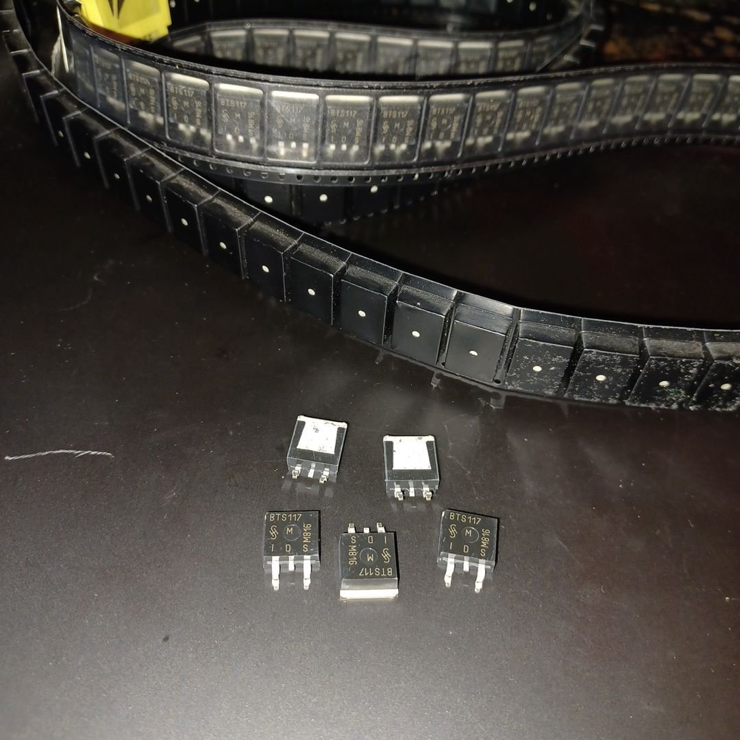 100-110 BTS117 Smart Low Side Power Switch HITF.. | Köp på Tradera ...