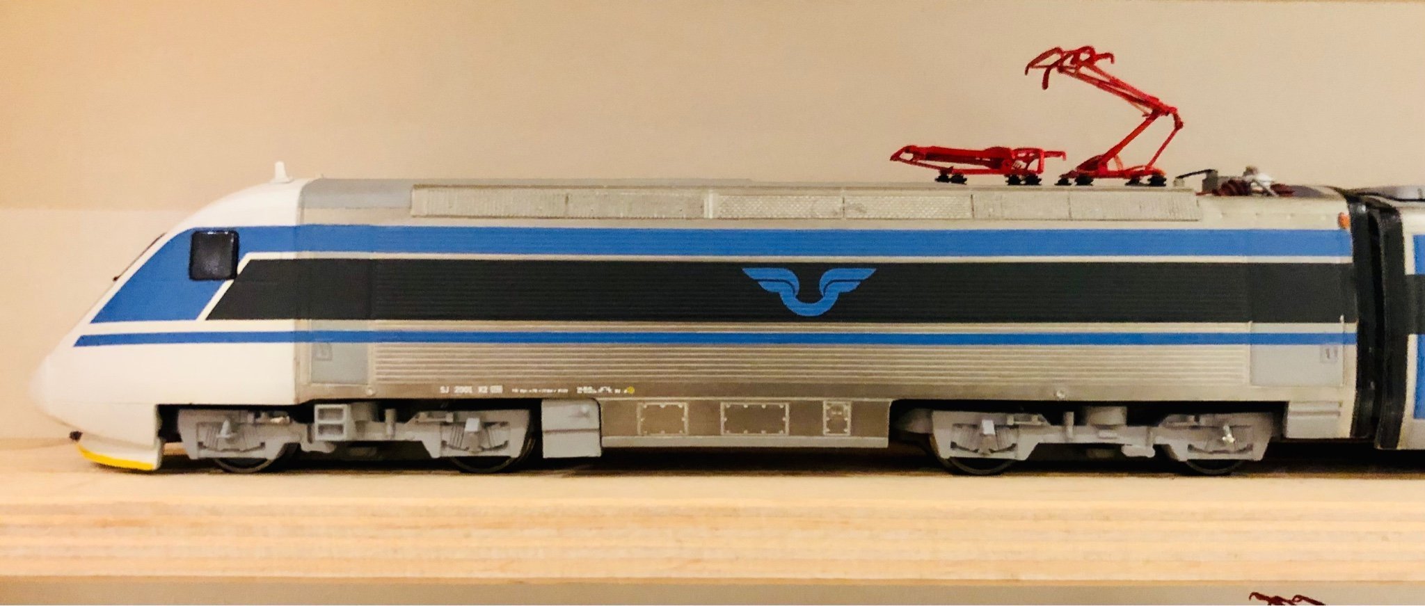 Jeco SJ X2000 vitmetall | Köp på Tradera (582496419)