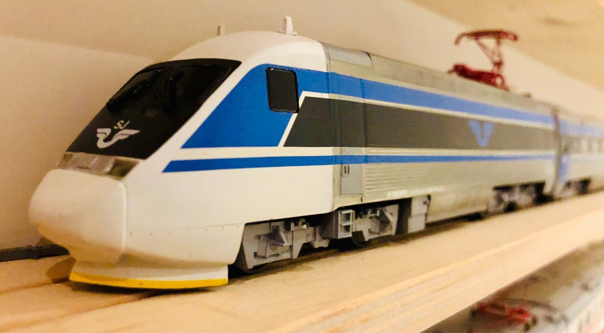 Jeco SJ X2000 vitmetall | Köp på Tradera (582496419)