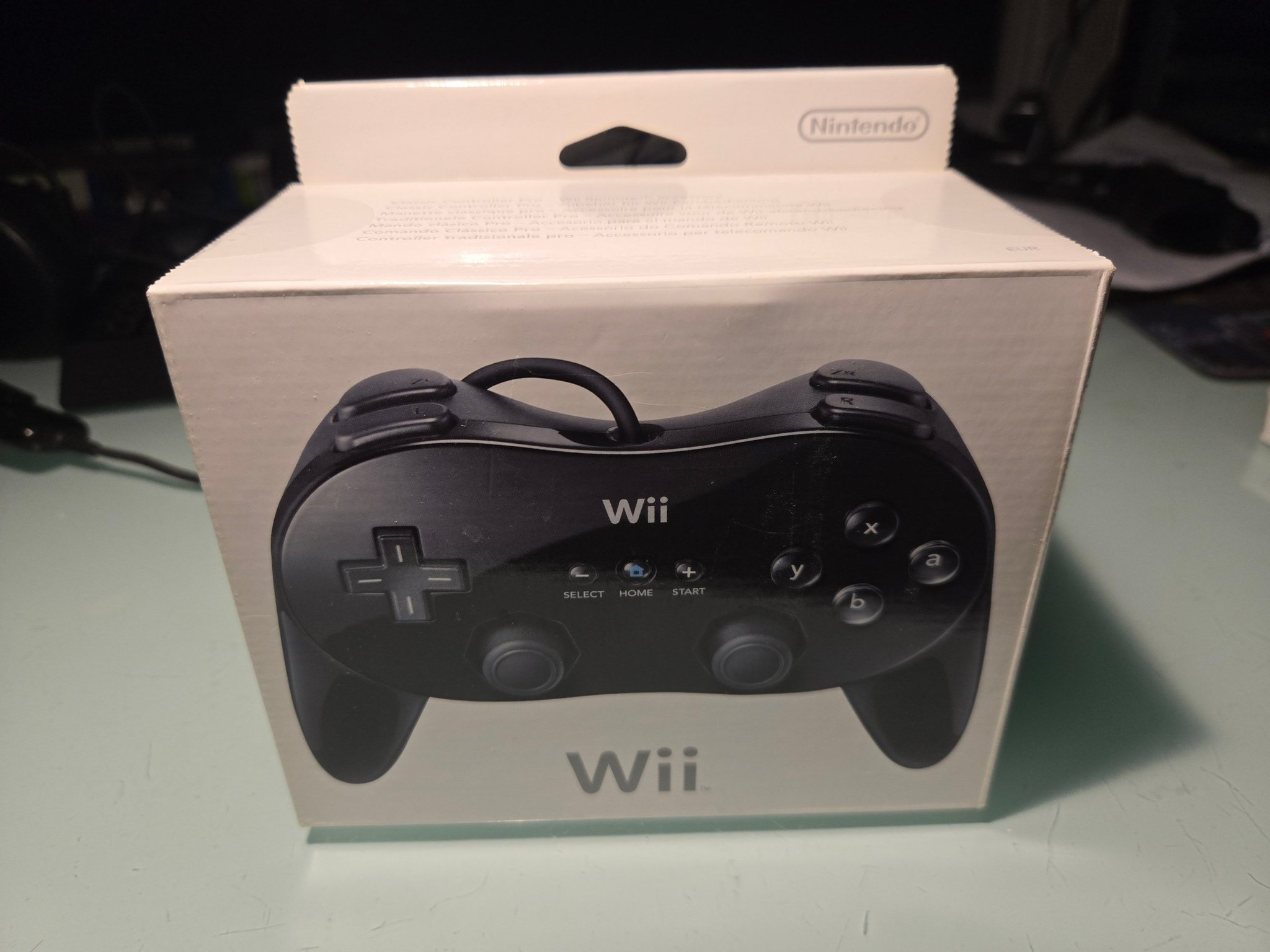 Se produkter som liknar Nintendo Wii Classic Controll.. på Tradera ...