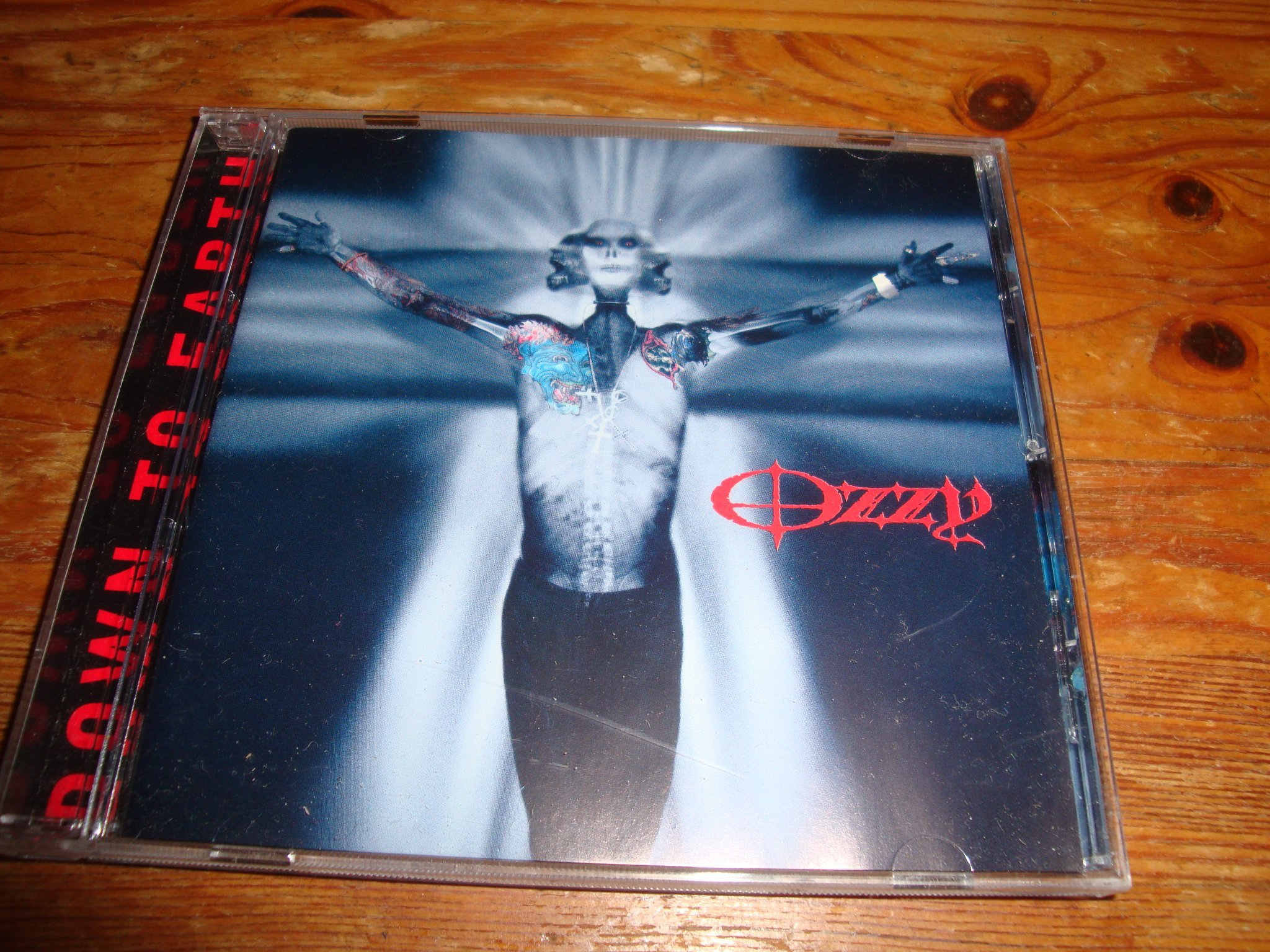 Ozzy Osbourne : Cd Down To Earth FAST PRIS (408347351) ᐈ Köp på Tradera Ozzy Osbourne : Cd Down To Earth FAST PRIS (408347351) ᐈ Köp på Tradera