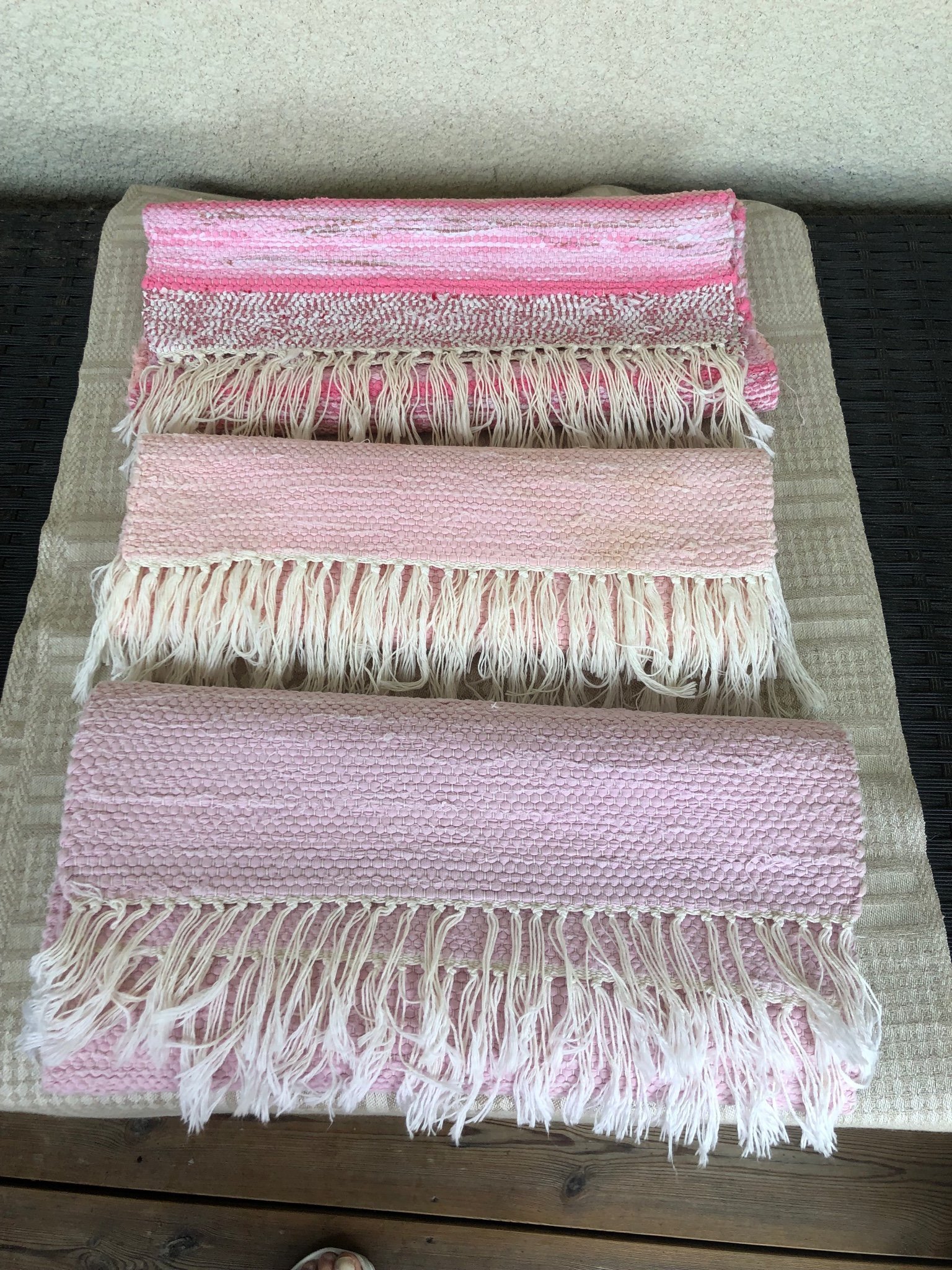 Retro vävda dukar löpare handarbete rosa fransa.. | Köp på Tradera ...