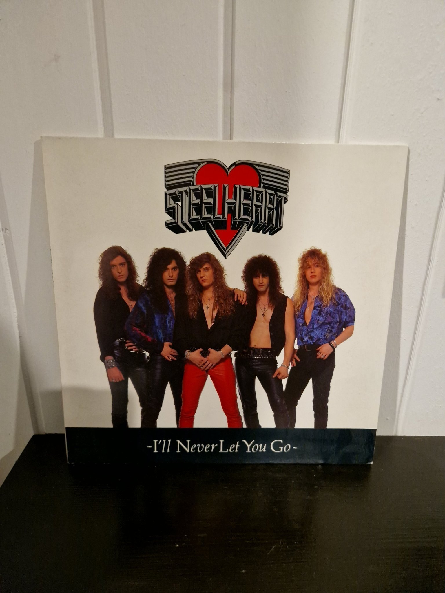 Steelheart - I'll Never Let You Go 7" Vinyl Sin.. | Köp på Tradera ...
