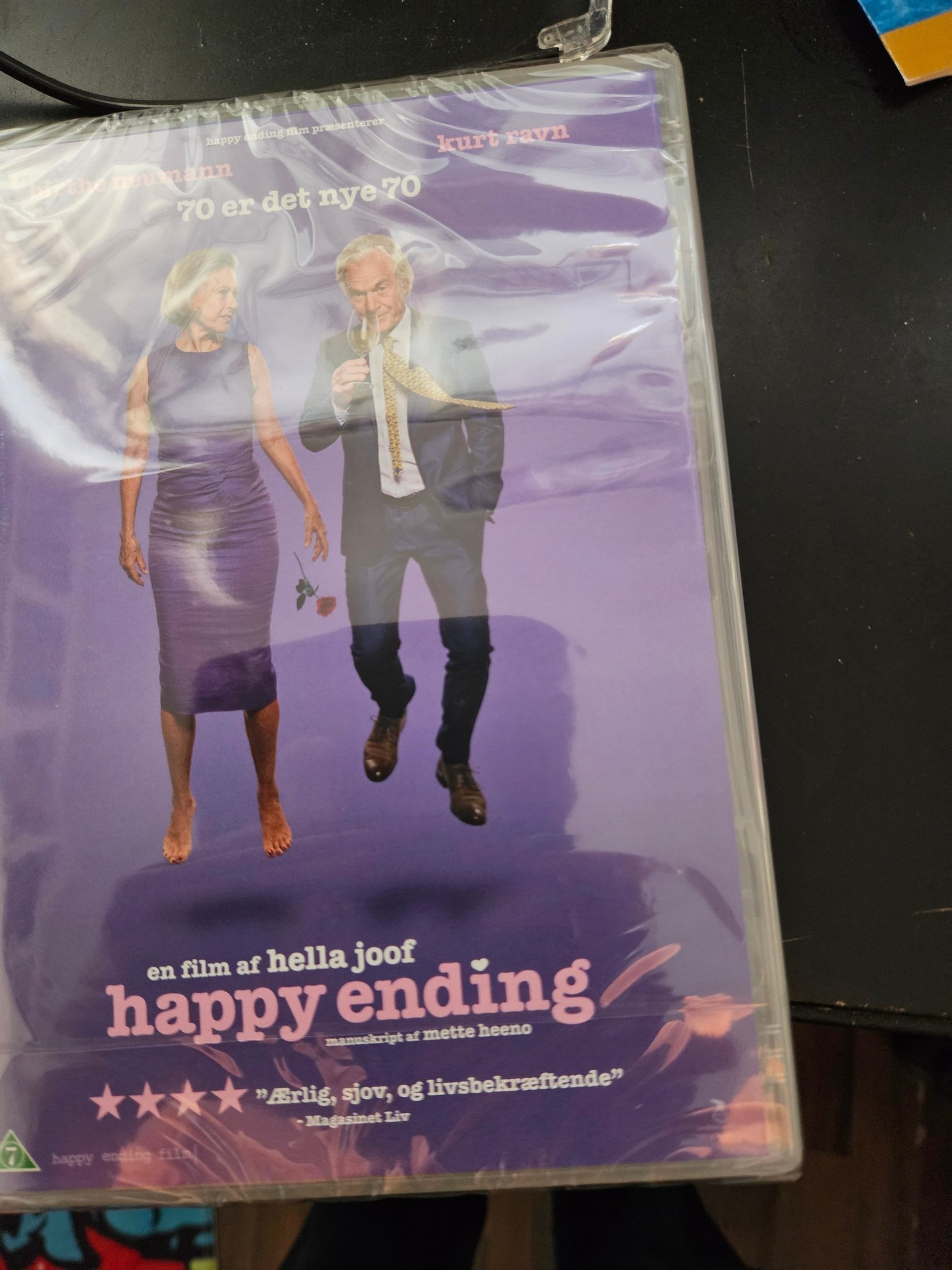 Happy Ending Dansk Film | Köp på Tradera (708680479)