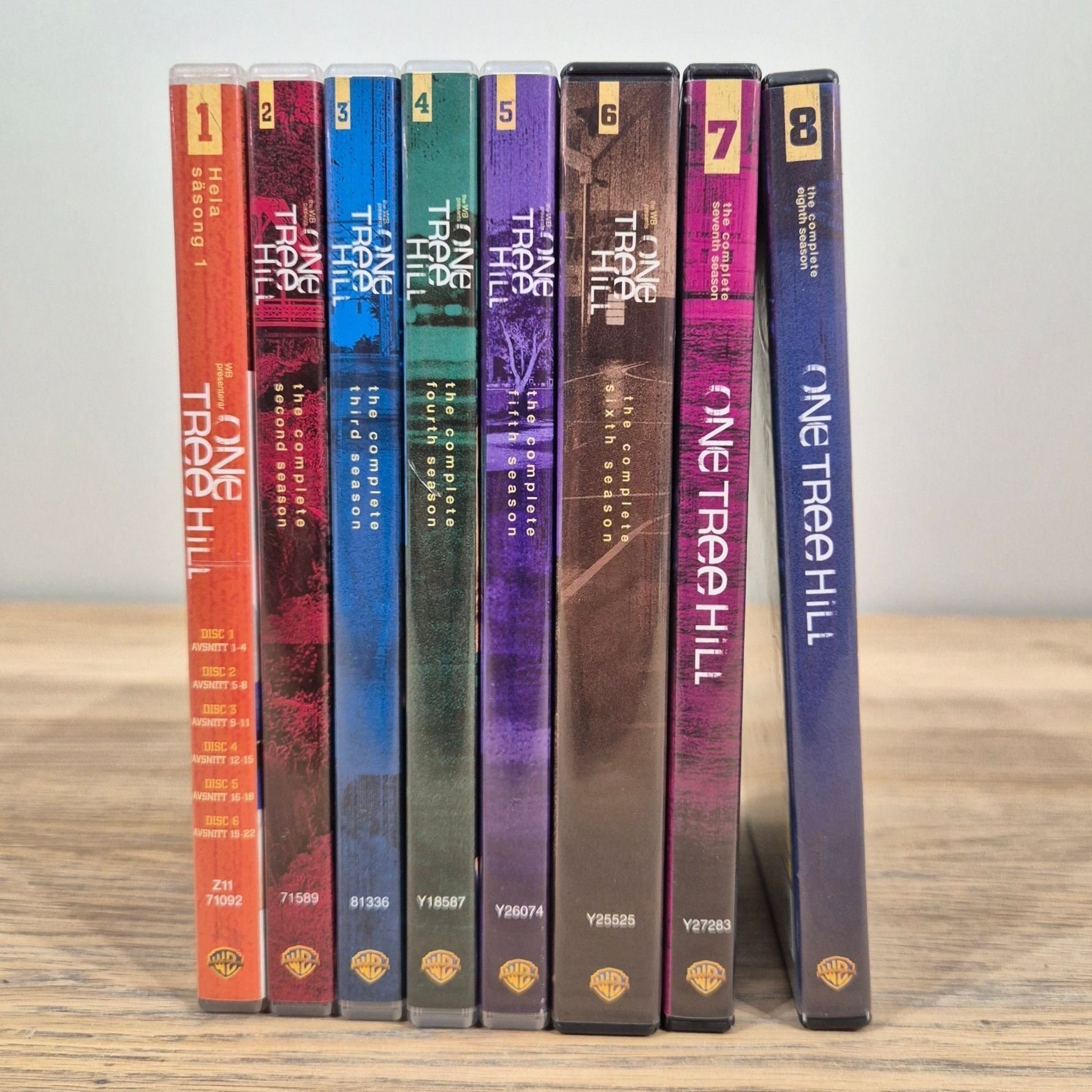 One Tree Hill - OTH - Säsong 1-8 - Tonårs Nosta.. | Köp på Tradera ...