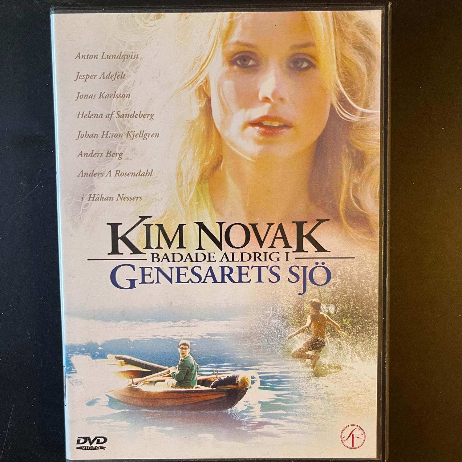 KIM NOVAK BADADE ALDRIG I GENE.. | Köp från Retrobörsen på Tradera ...