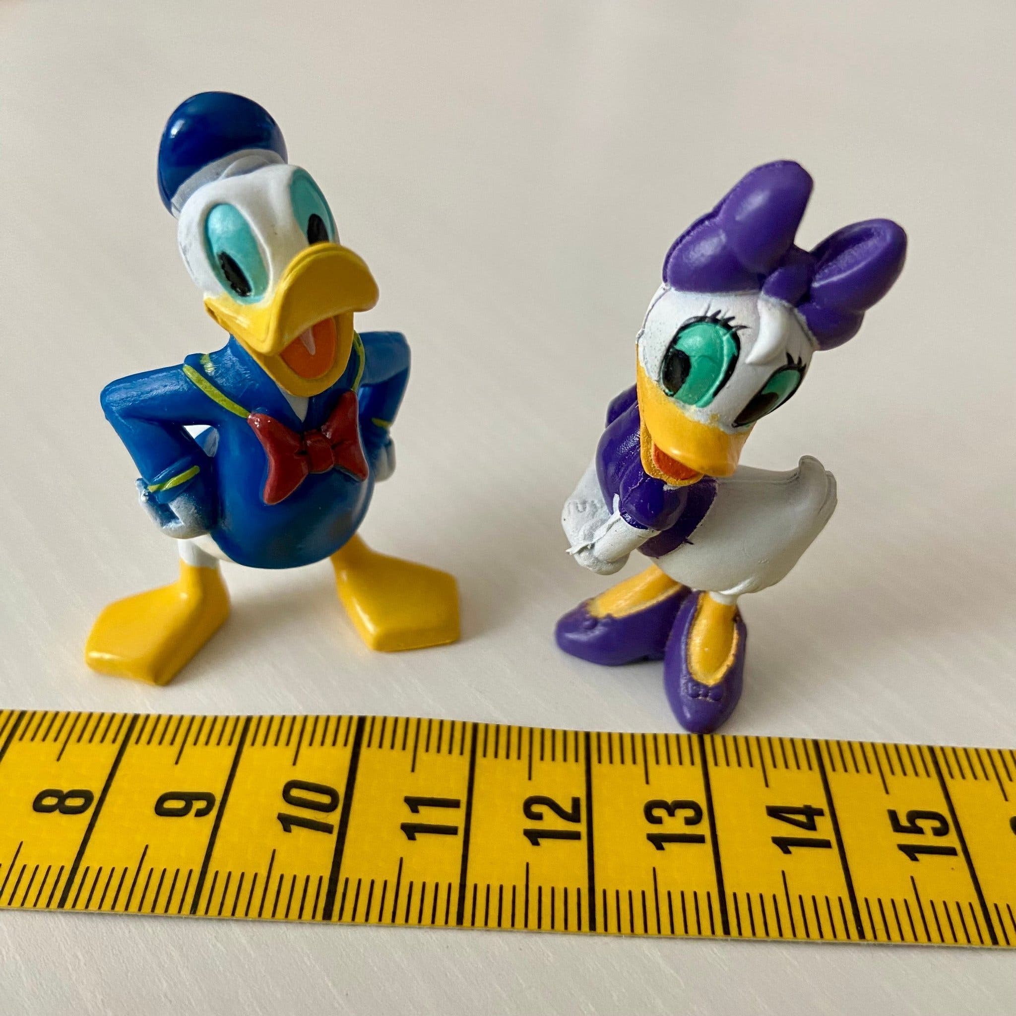 Disney Figurer - Kalle Anka och Kajsa Anka | Köp på Tradera (699444779)