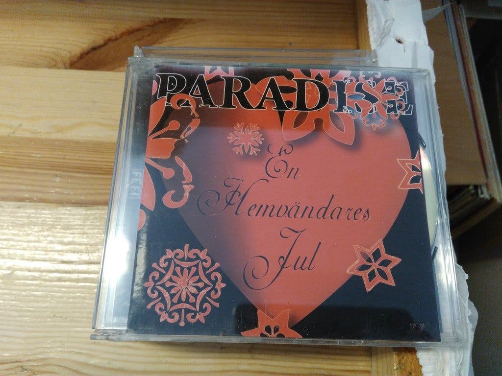 Paradise - En hemvändares jul. Tomas Broman Kla.. | Köp på Tradera ...