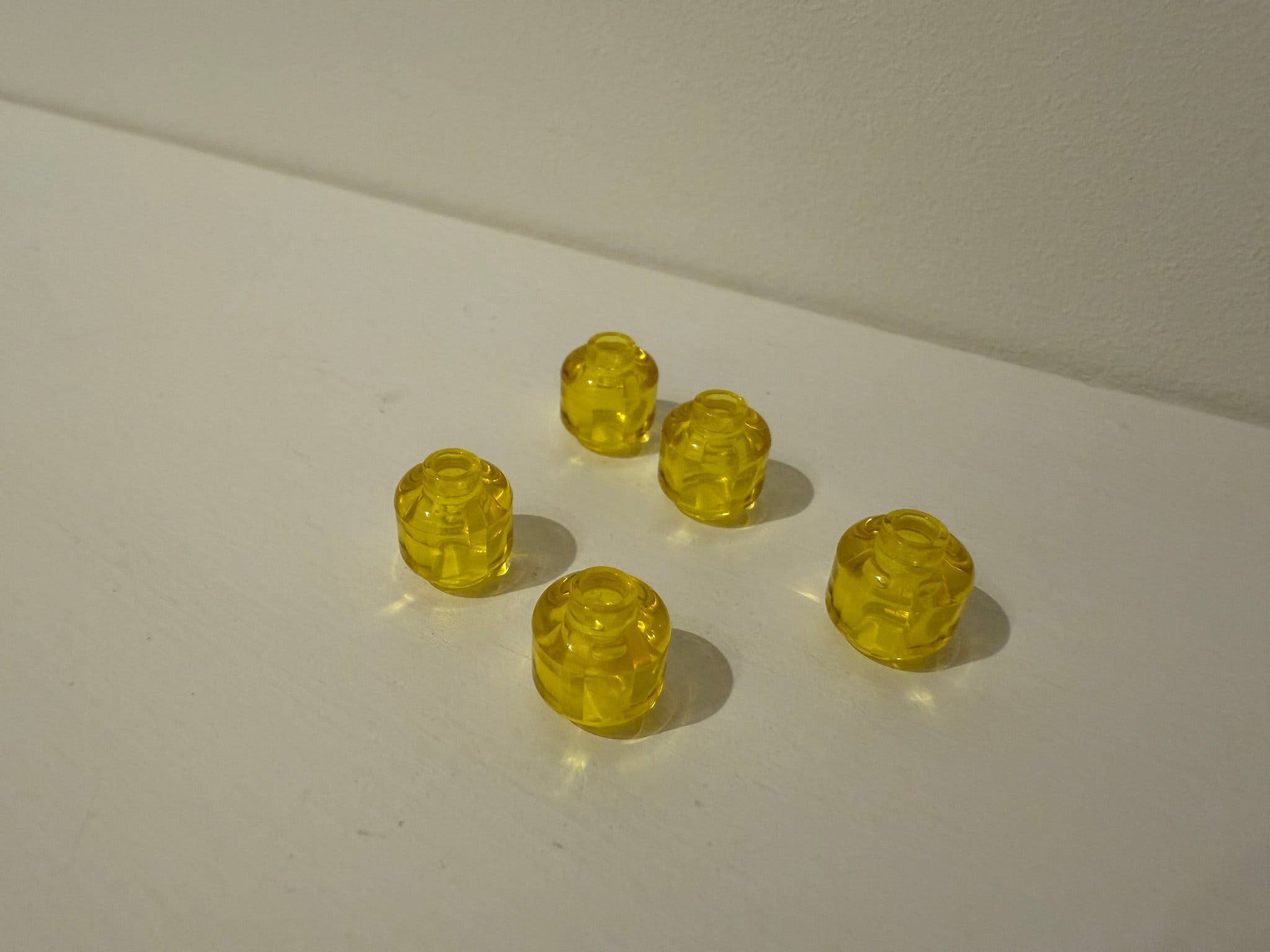 NYTT Lego 3626 Huvud / LampaTansparant gul MOC .. | Köp på Tradera ...