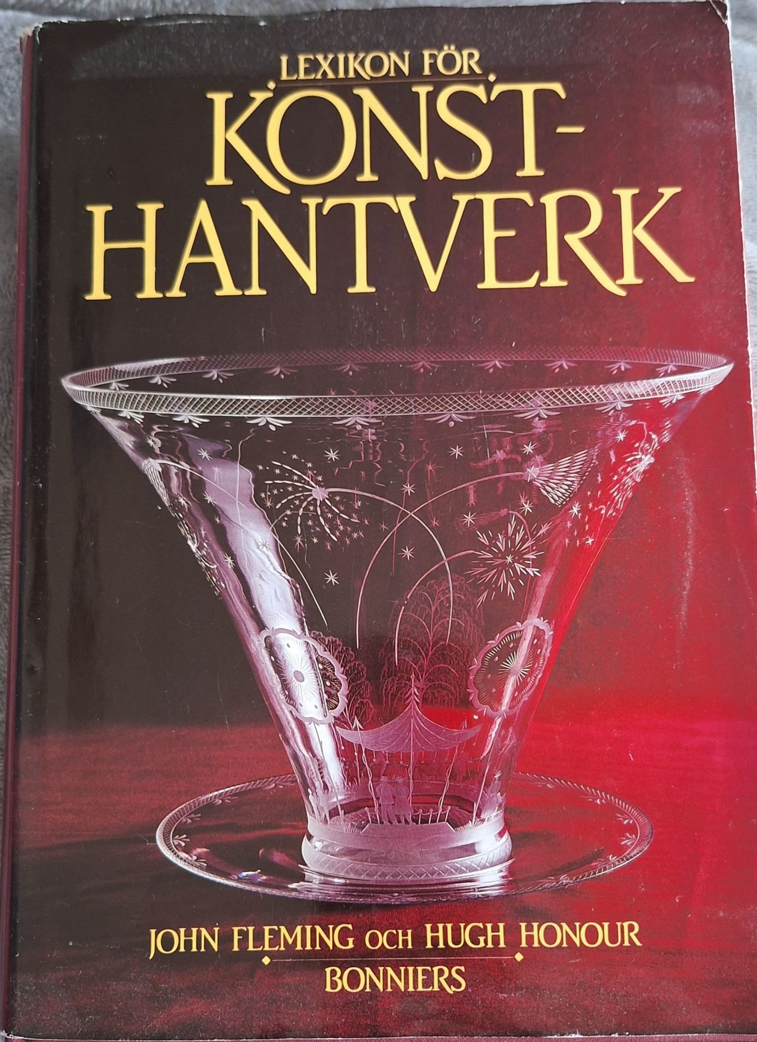 Lexikon för Konsthantverk av John Fleming och H.. | Köp på Tradera (701925642)