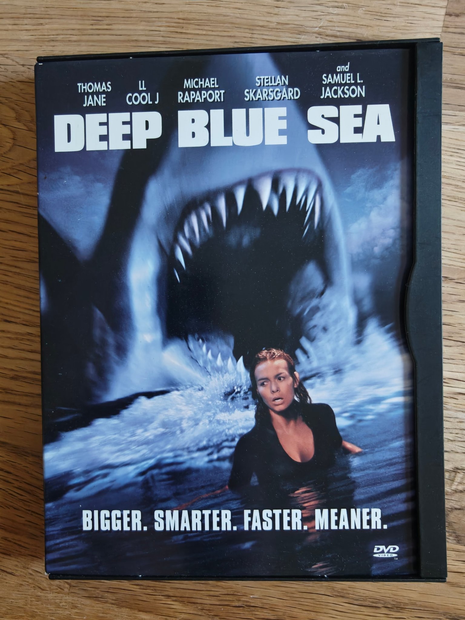 Deep Blue Sea / Svensk Snapcase Dvd Med Samuel .. | Köp på Tradera ...