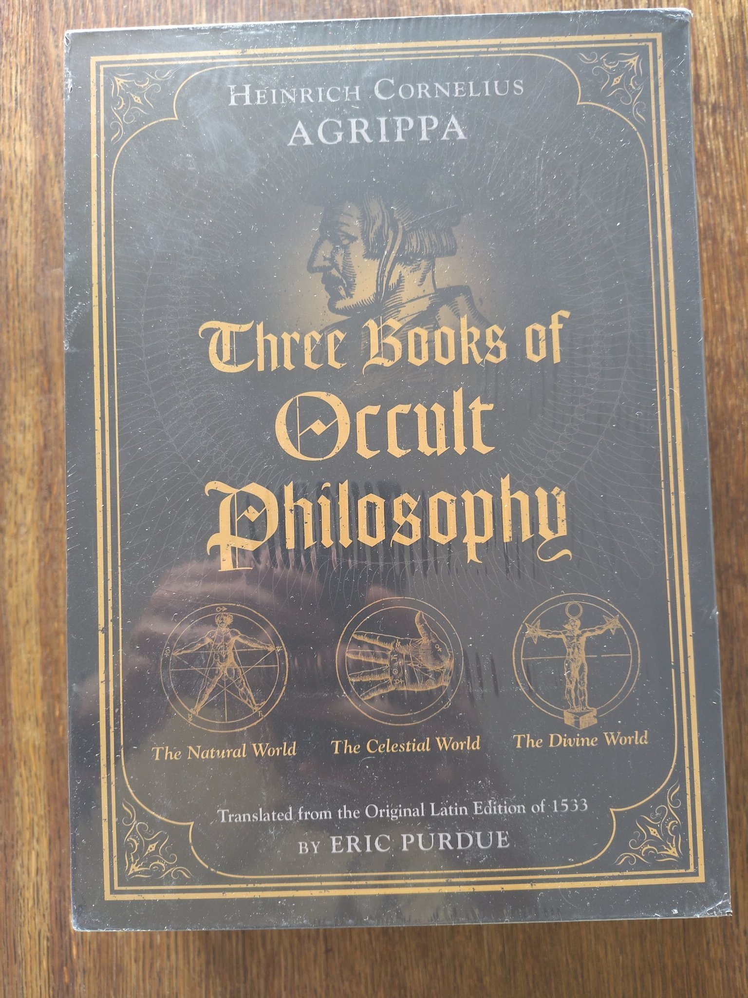 Se produkter som liknar Three Books of Occult Philoso.. på Tradera ...