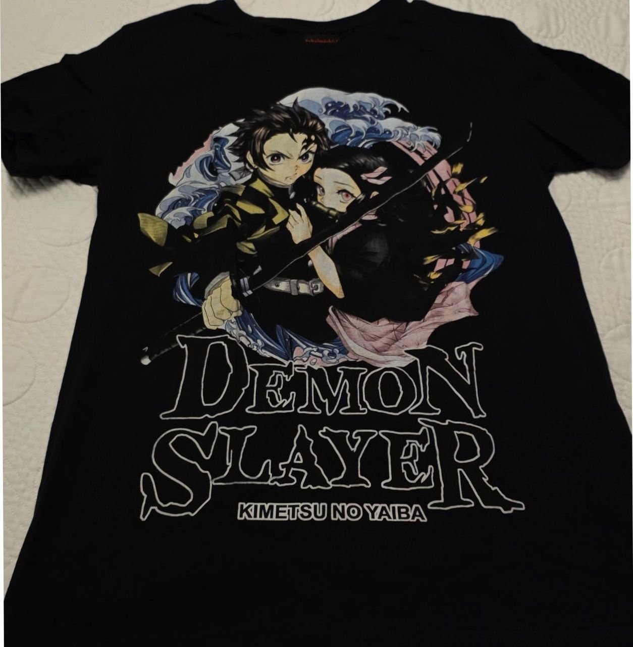 Svart t-shirt, storlek L från Demon Slayer | Köp på Tradera (709945303)