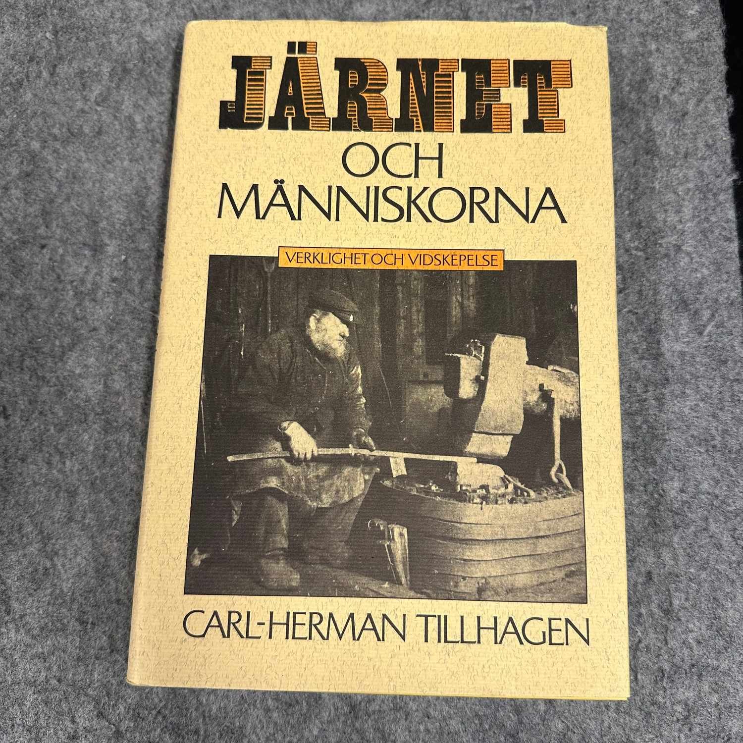 Carl-Herman Tillhagen - Järnet .. | Köp från LindesFynd på Tradera ...