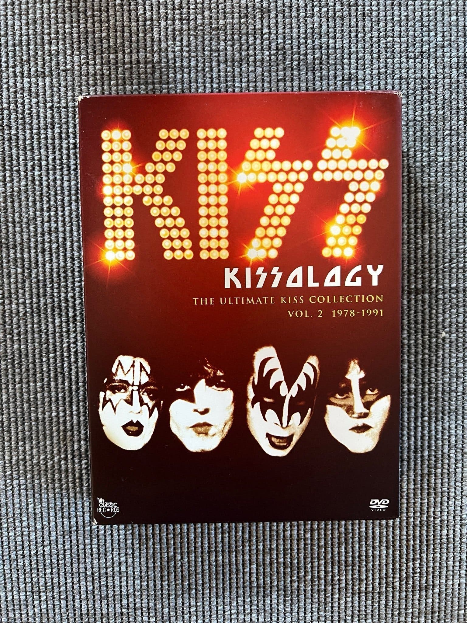 KISS - Kissology - The Ultimate KISS Collection.. | Köp på Tradera ...