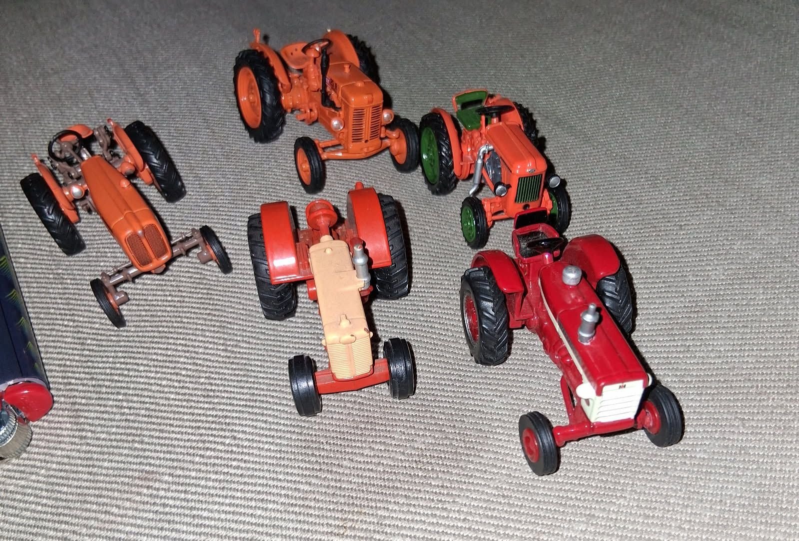 Samlartraktorer | Köp på Tradera (701858560)