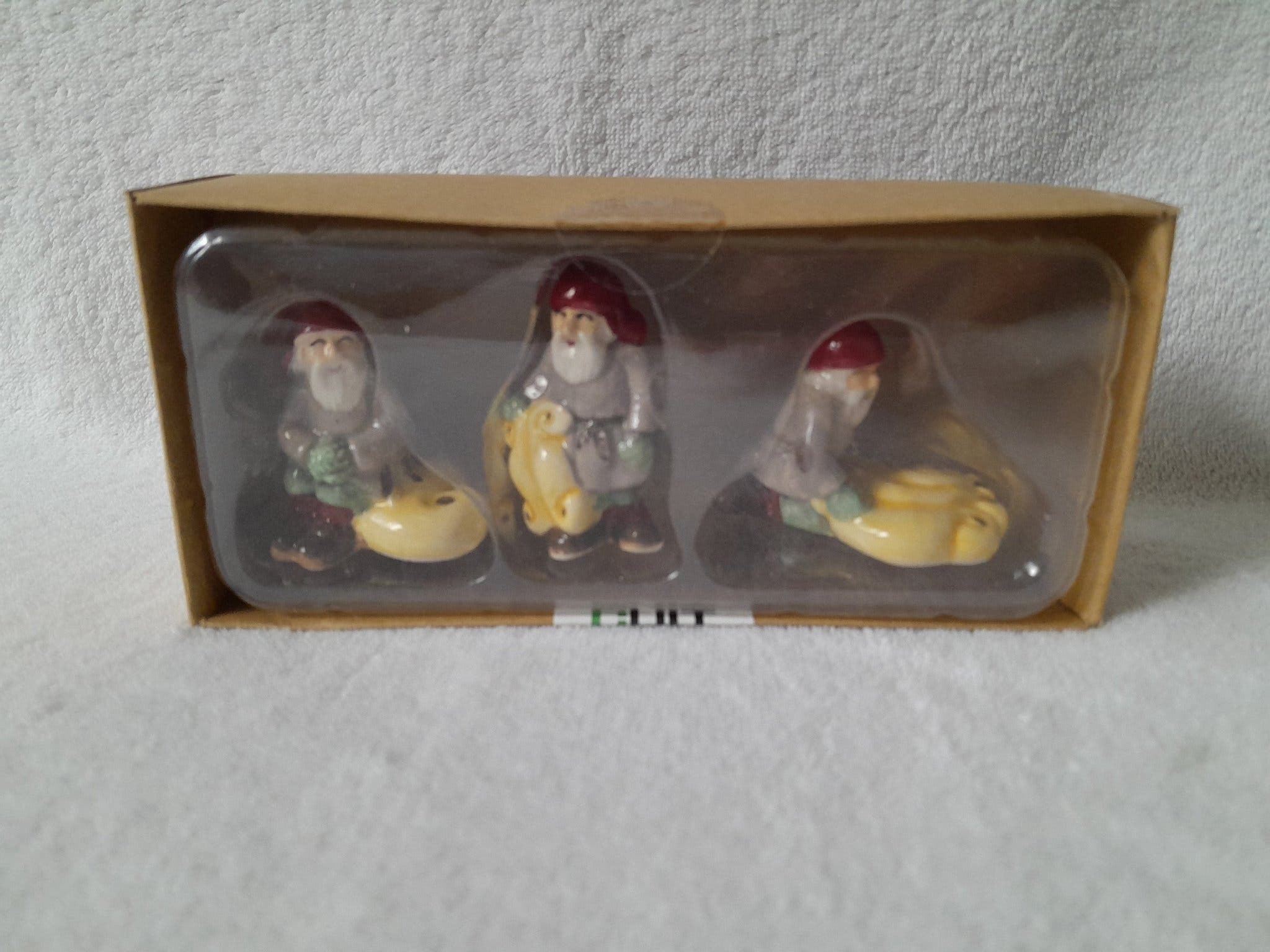 Se produkter som liknar Cult Lusse Minisar 3-set - De.. på Tradera ...