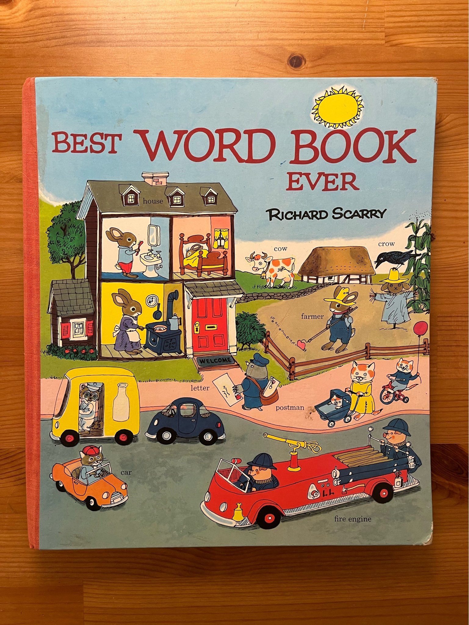 Se produkter som liknar Richard Scarry Best Word Book.. på Tradera ...