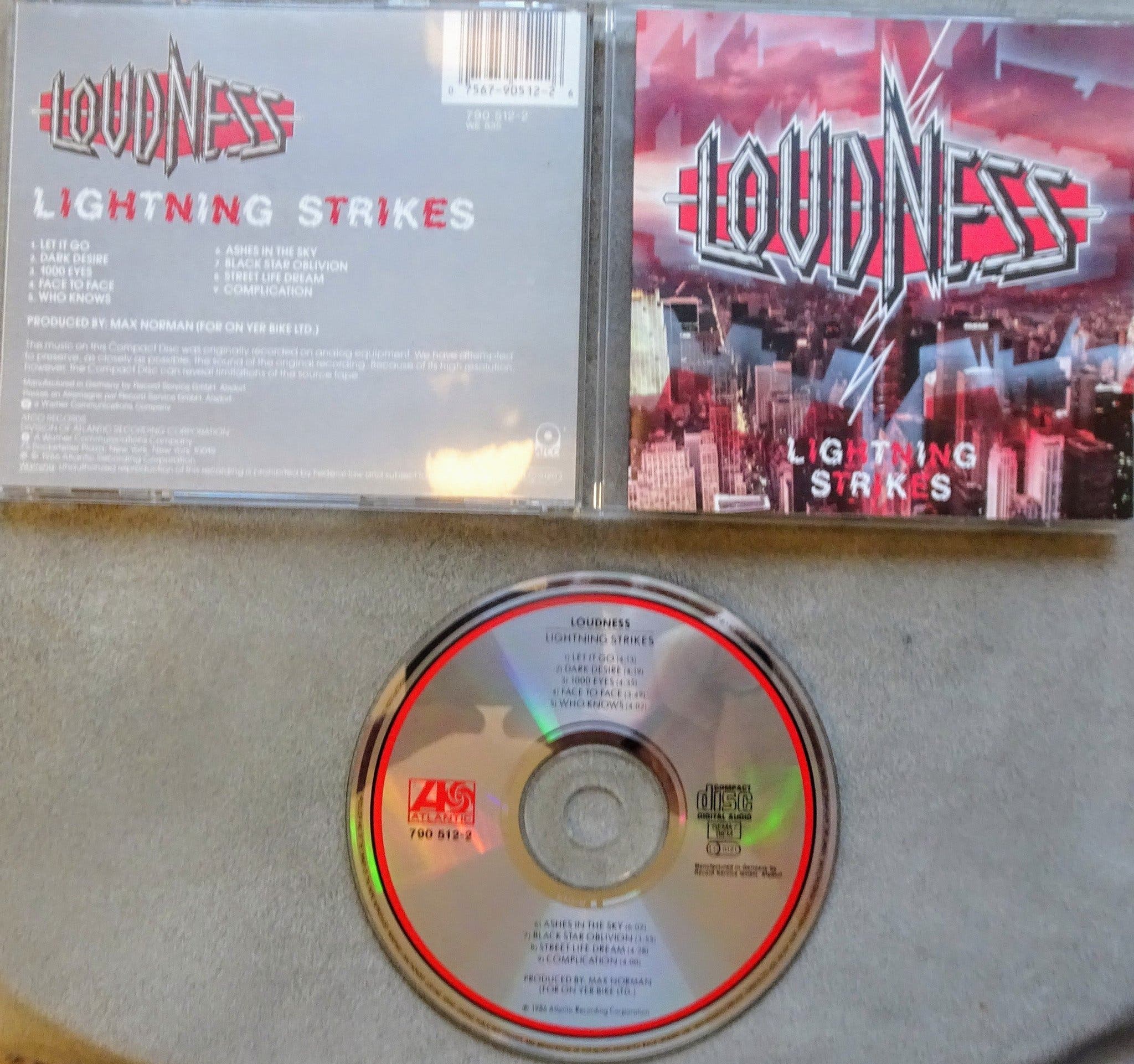 Se produkter som liknar Loudness - Lightning Strikes .. på Tradera ...
