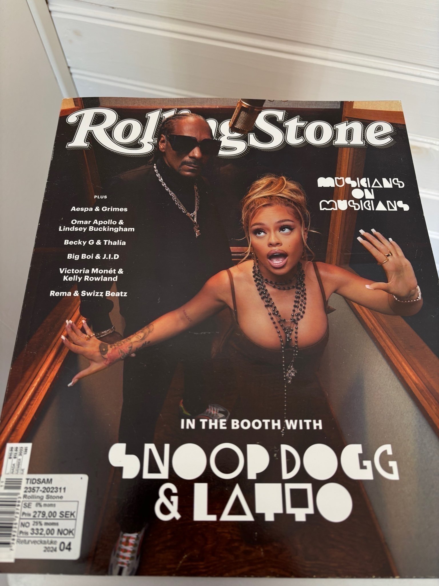 Rolling Stone Magazine med Snoop Dogg & Latto, .. | Köp på Tradera ...