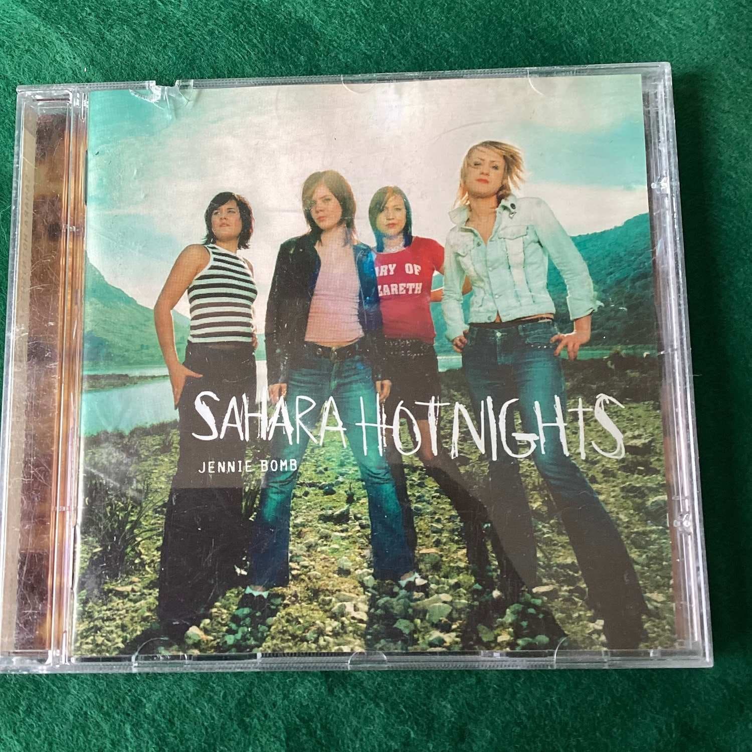 Sahara Hotnights "Jennie Bomb" | Köp på Tradera (583927809)