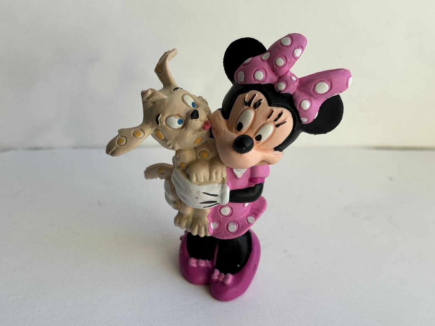 Se produkter som liknar Bullyland Figur Disney Kalle .. på Tradera ...
