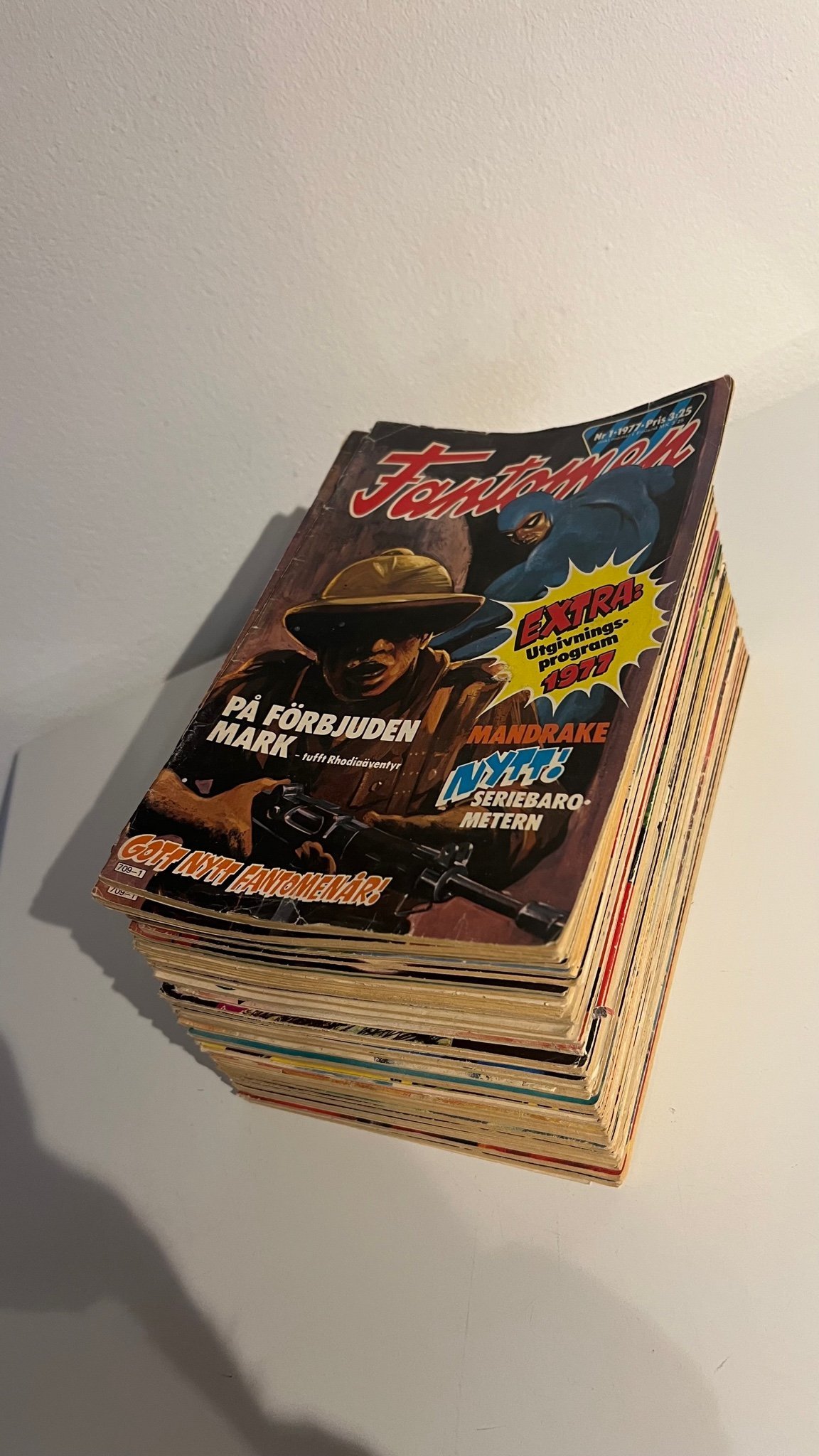 Fantomen komplett årgång 1977 så när som på #9! | Köp på Tradera ...