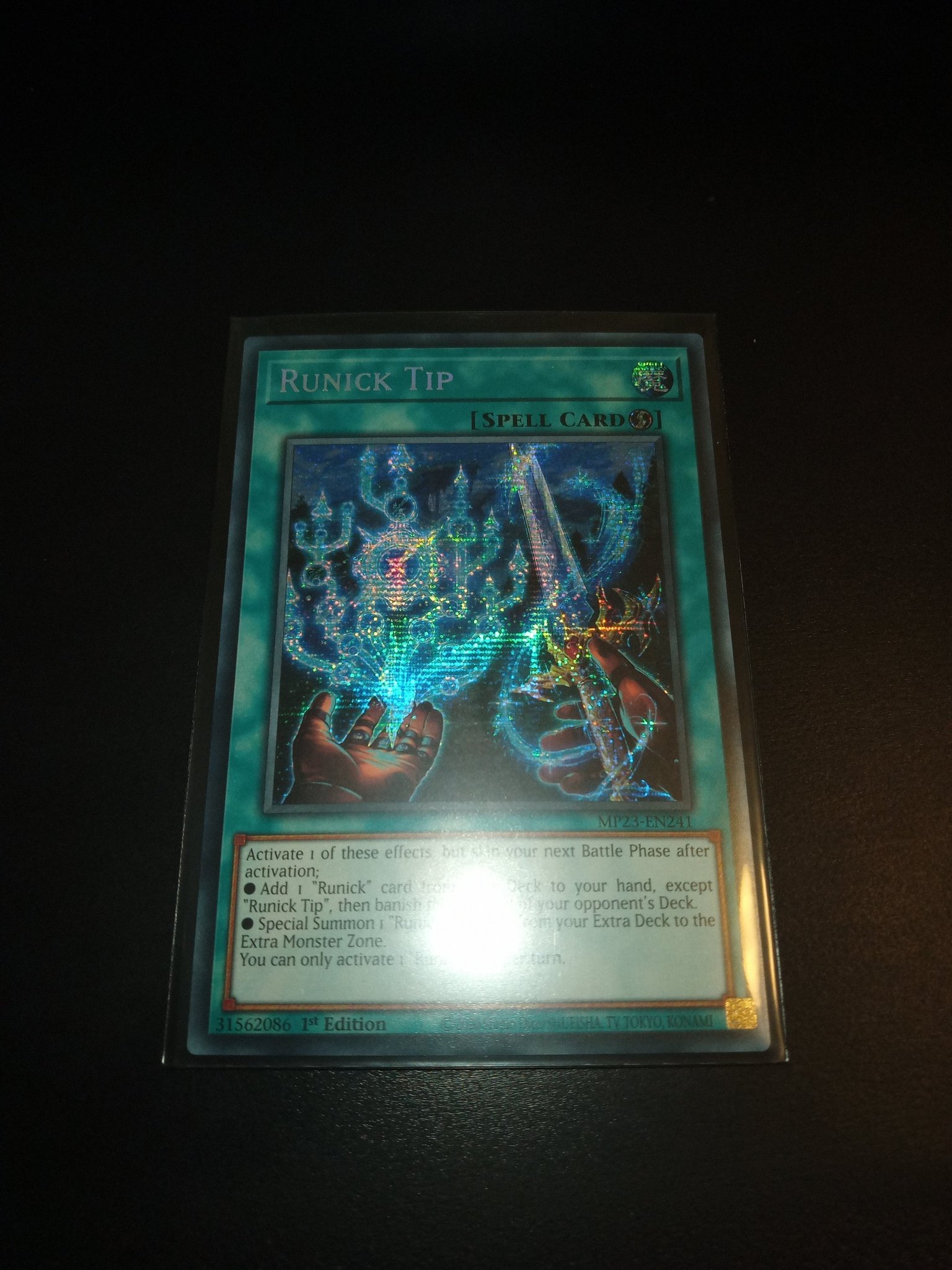 Runick Tip - 25th Anniversary Tin: Dueling Hero.. | Köp på Tradera ...