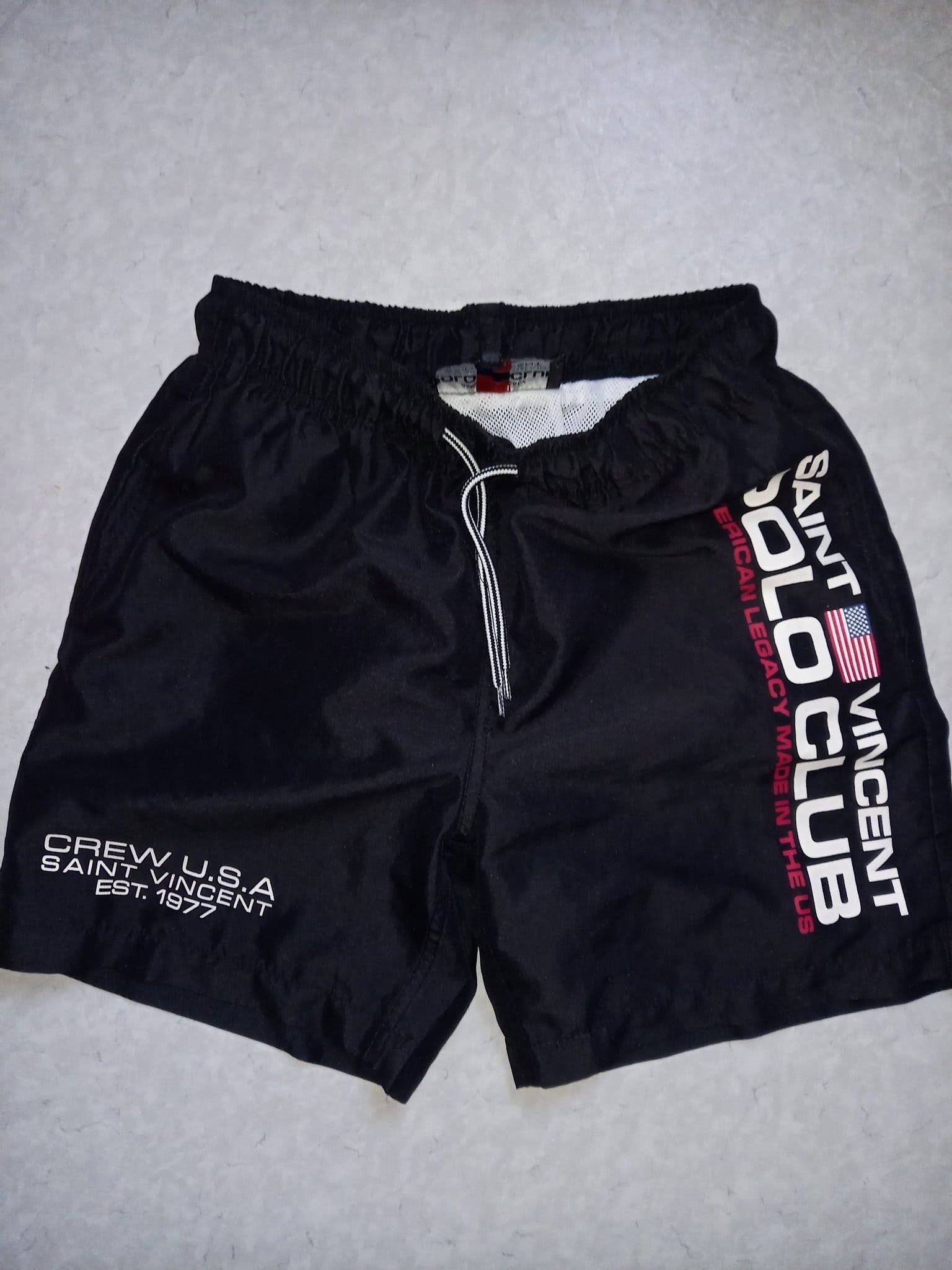 Svarta badshorts / badbyxor stl S, Polo club | Köp på Tradera (632930439)