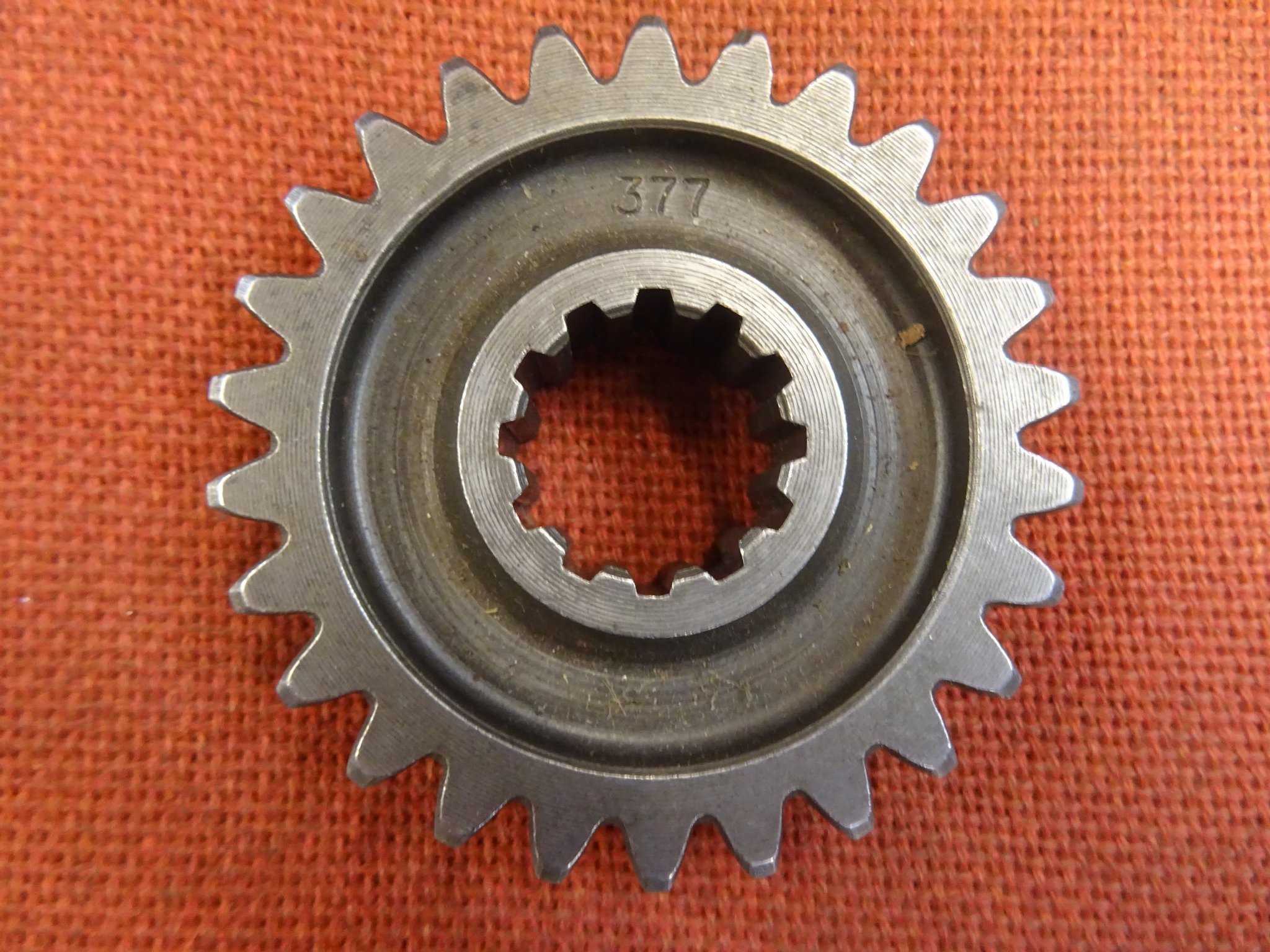 HUSQVARNA.377. DREV. NYTT. se bilder o info. | Köp på Tradera (699810202)