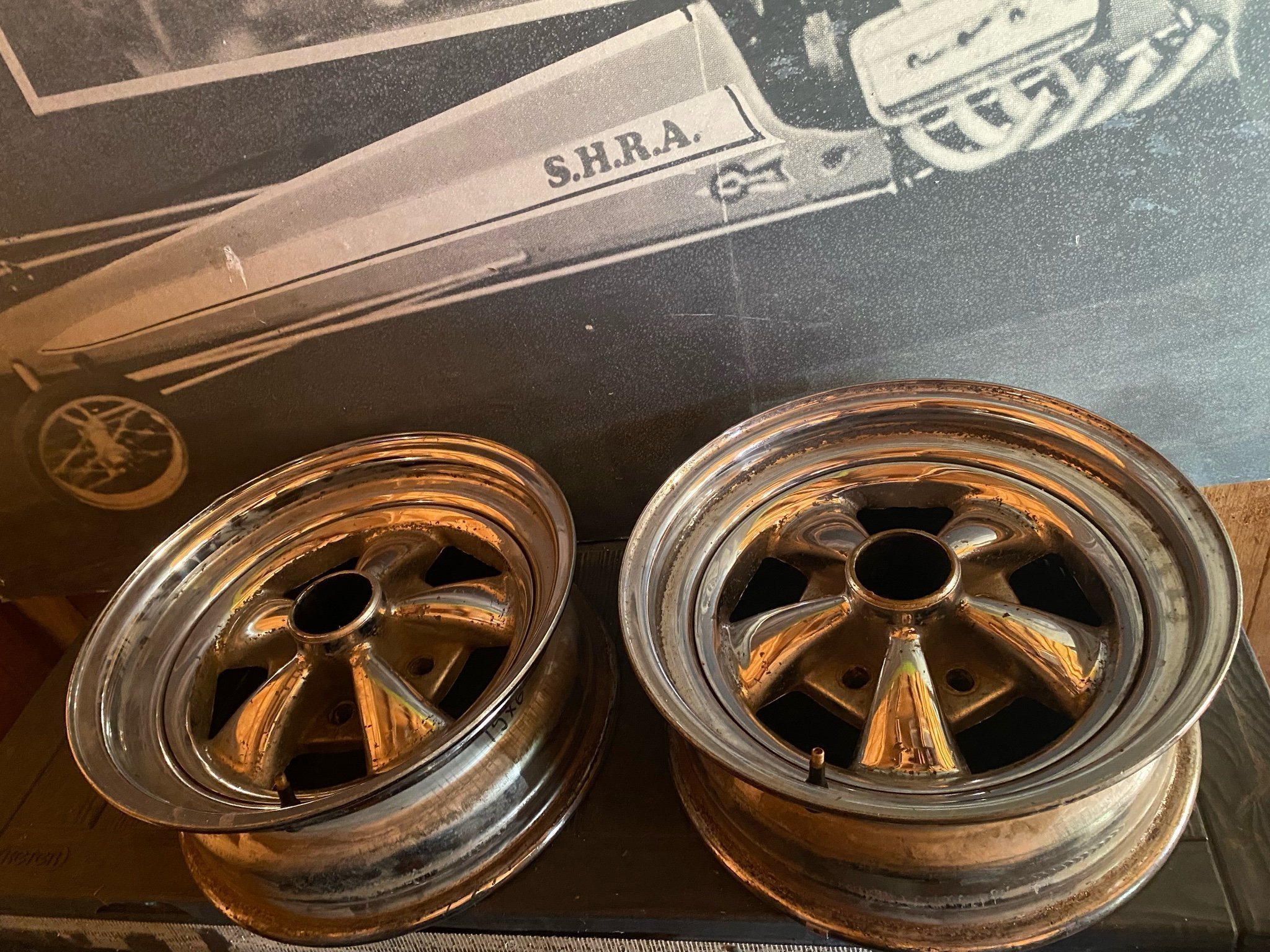 Se produkter som liknar Keystone Raider kromfälgar 6x.. på Tradera ...