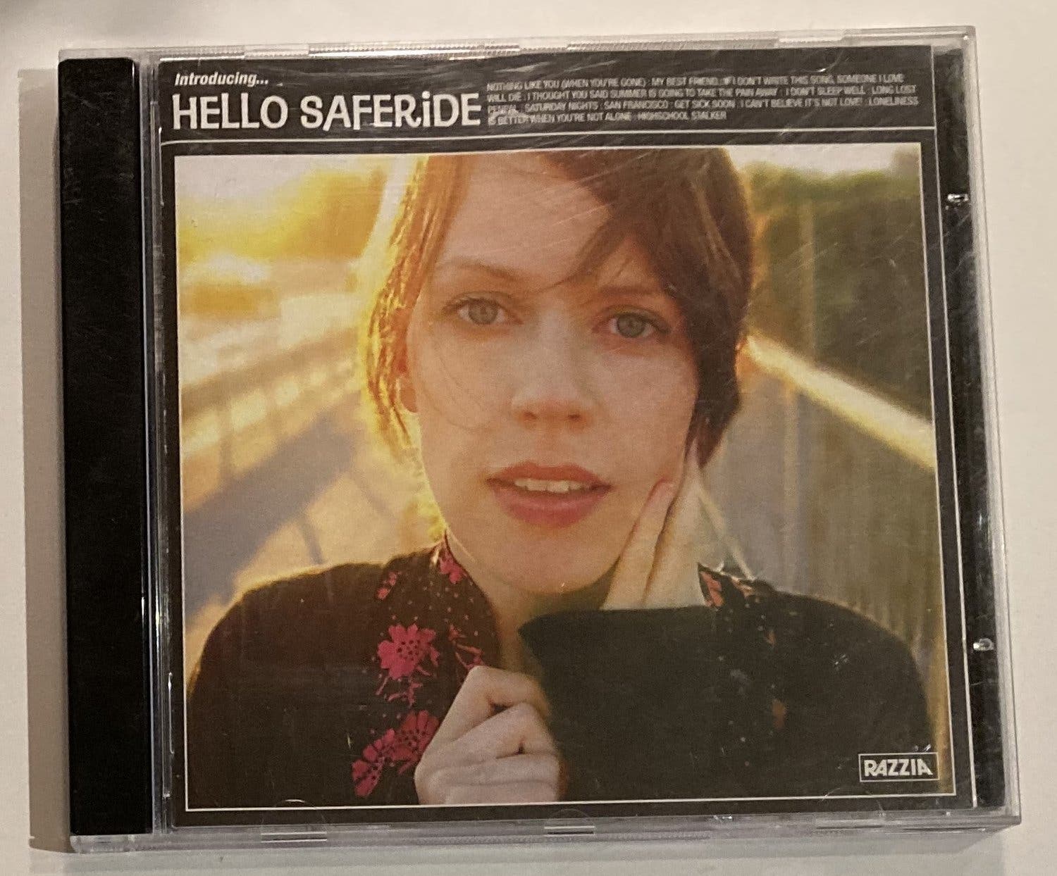 Se produkter som liknar HELLO SAFERIDE - INTRODUCING... på Tradera ...