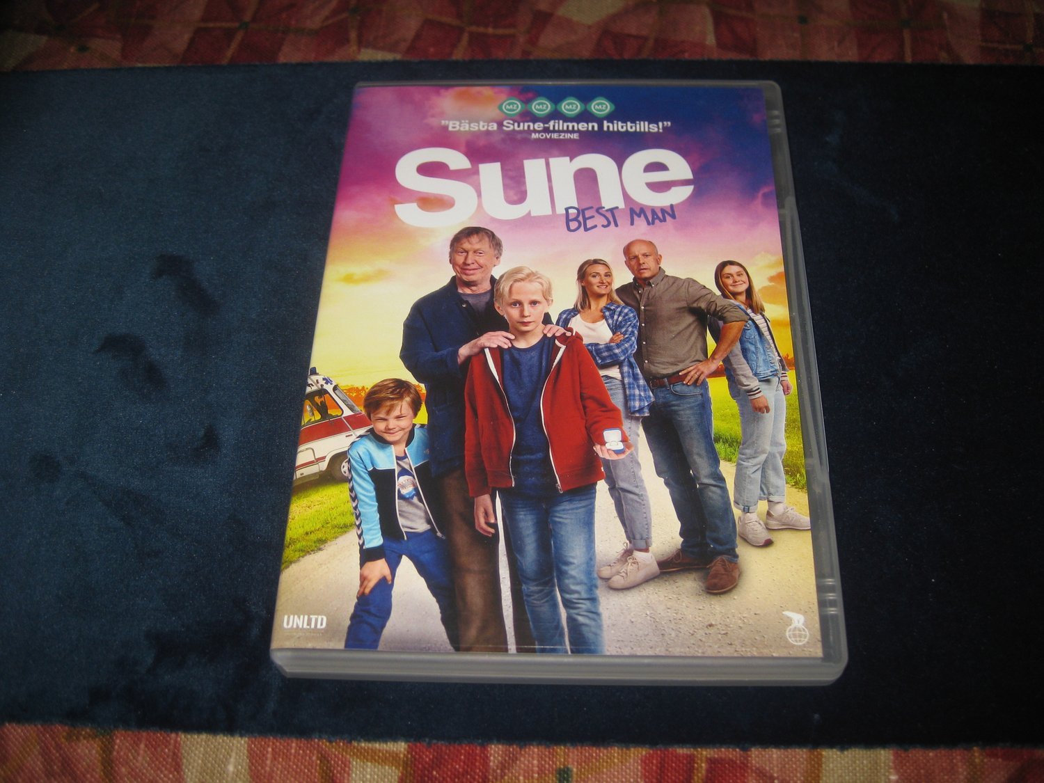 SUNE-BEST MAN | Köp på Tradera (630369346)