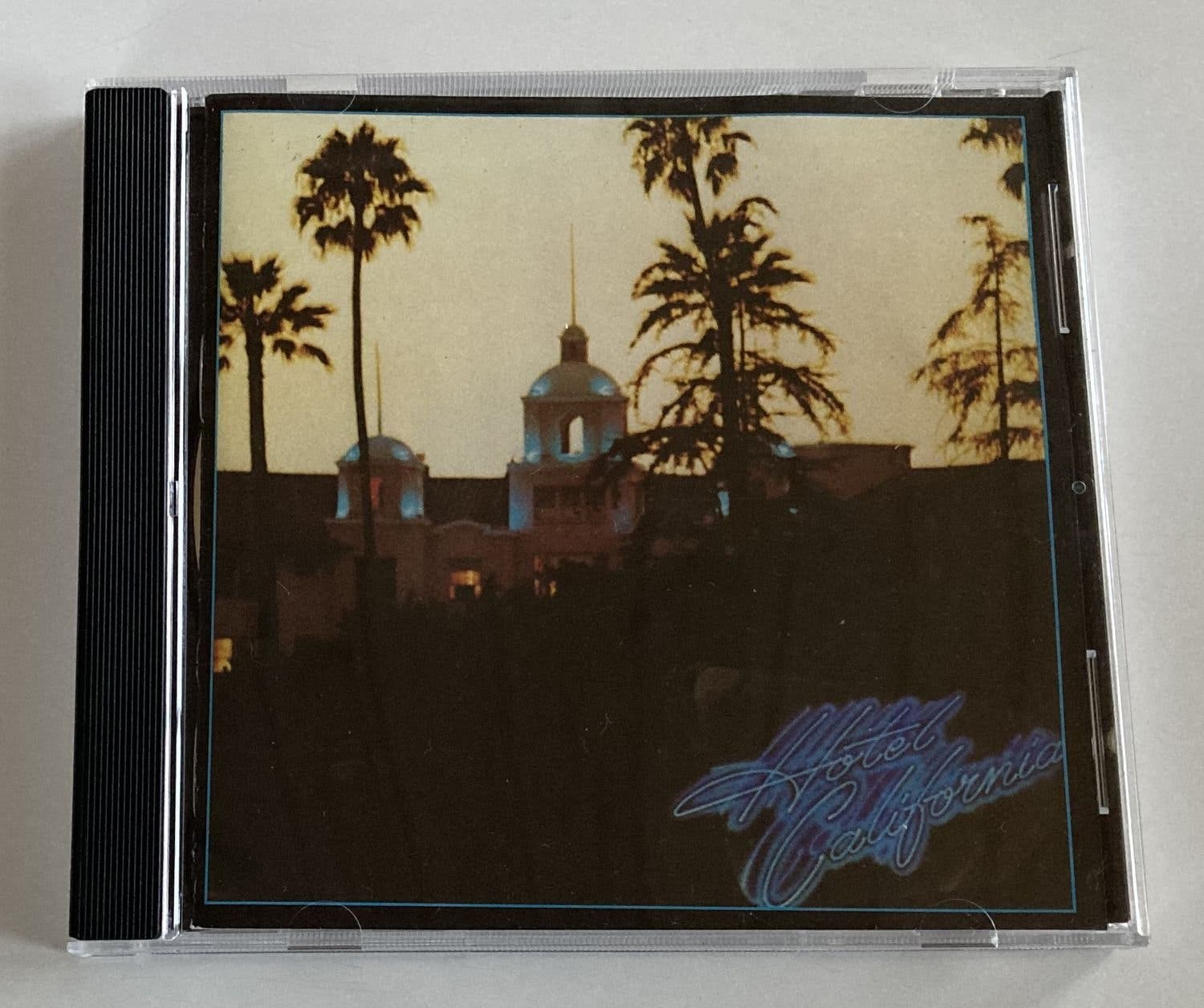 EAGLES - HOTEL CALIFORNIA. CD. | Köp på Tradera (664003036)