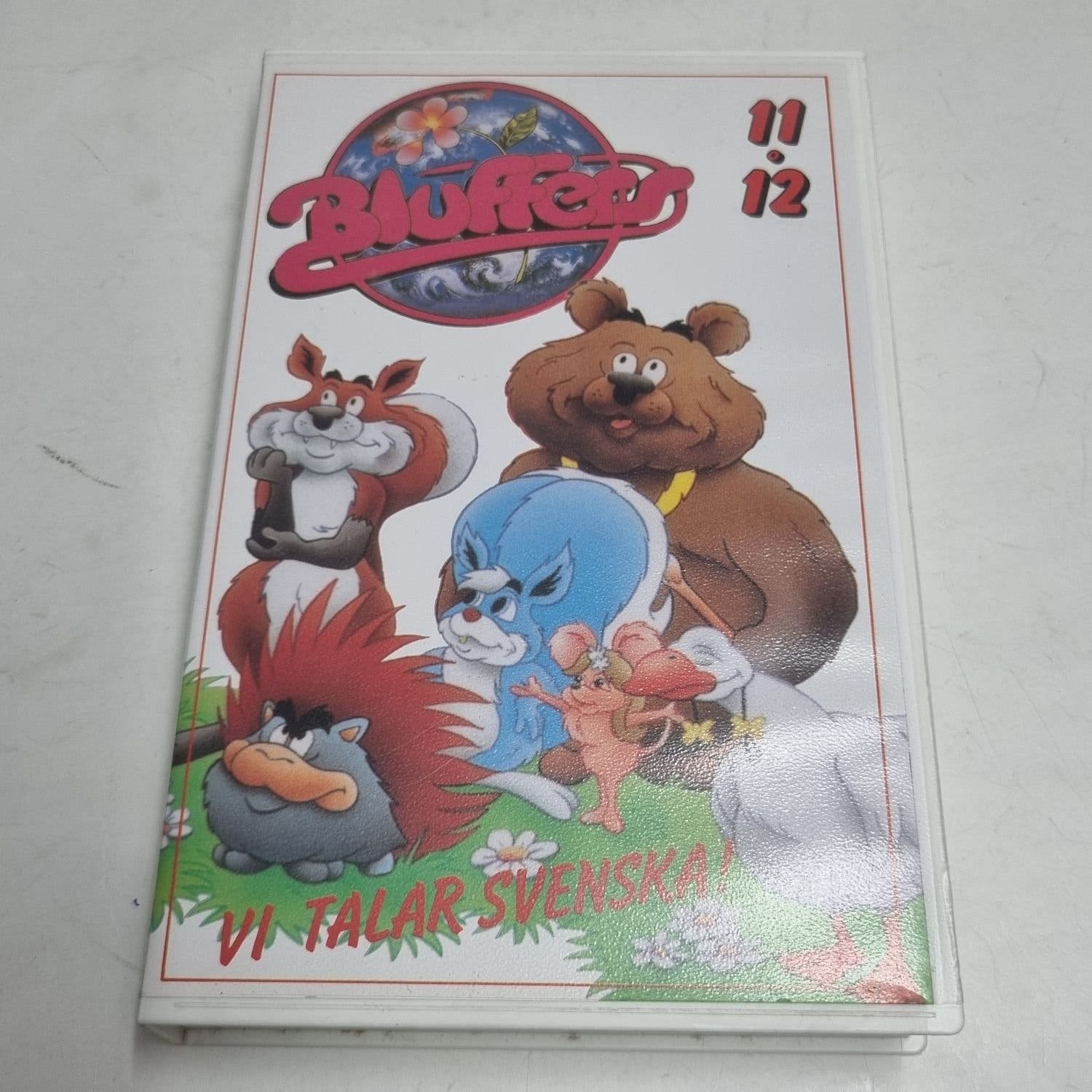 Se produkter som liknar Bluffers 6 VHS film på Tradera (684357291)
