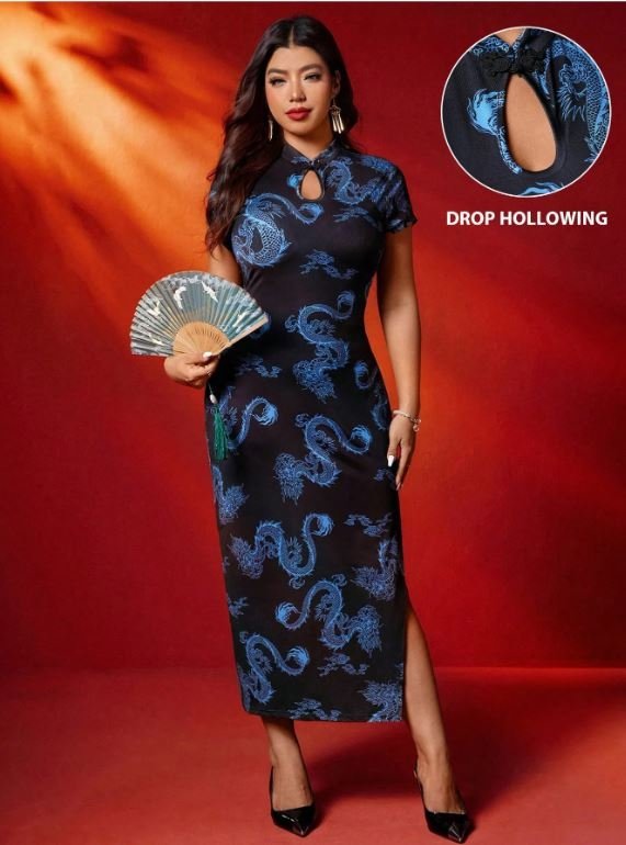 Se produkter som liknar Klänning Svart med blått tryc.. på Tradera ...