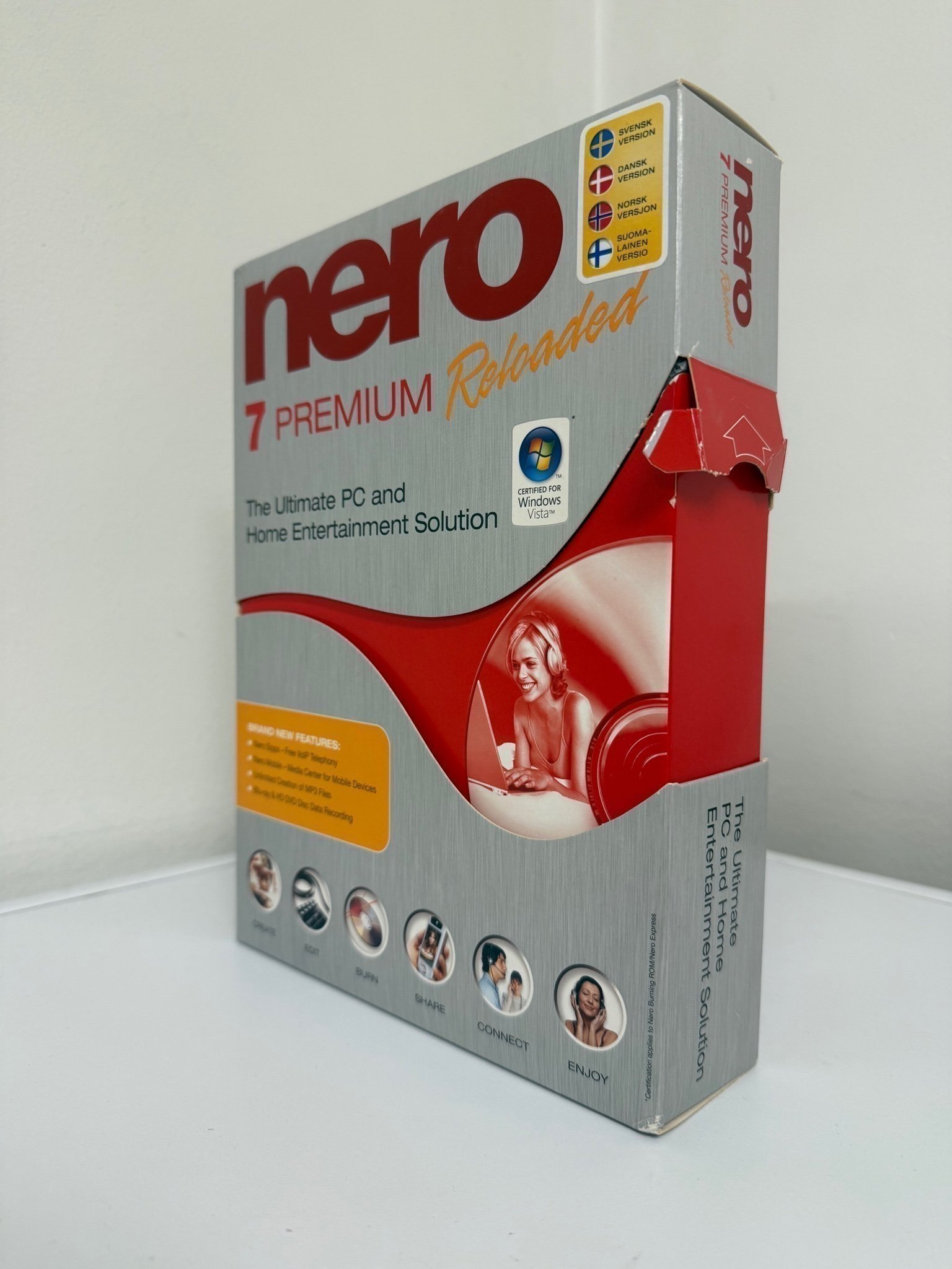 Se produkter som liknar Nero 7 Premium Reloaded - PC .. på Tradera (694610555)