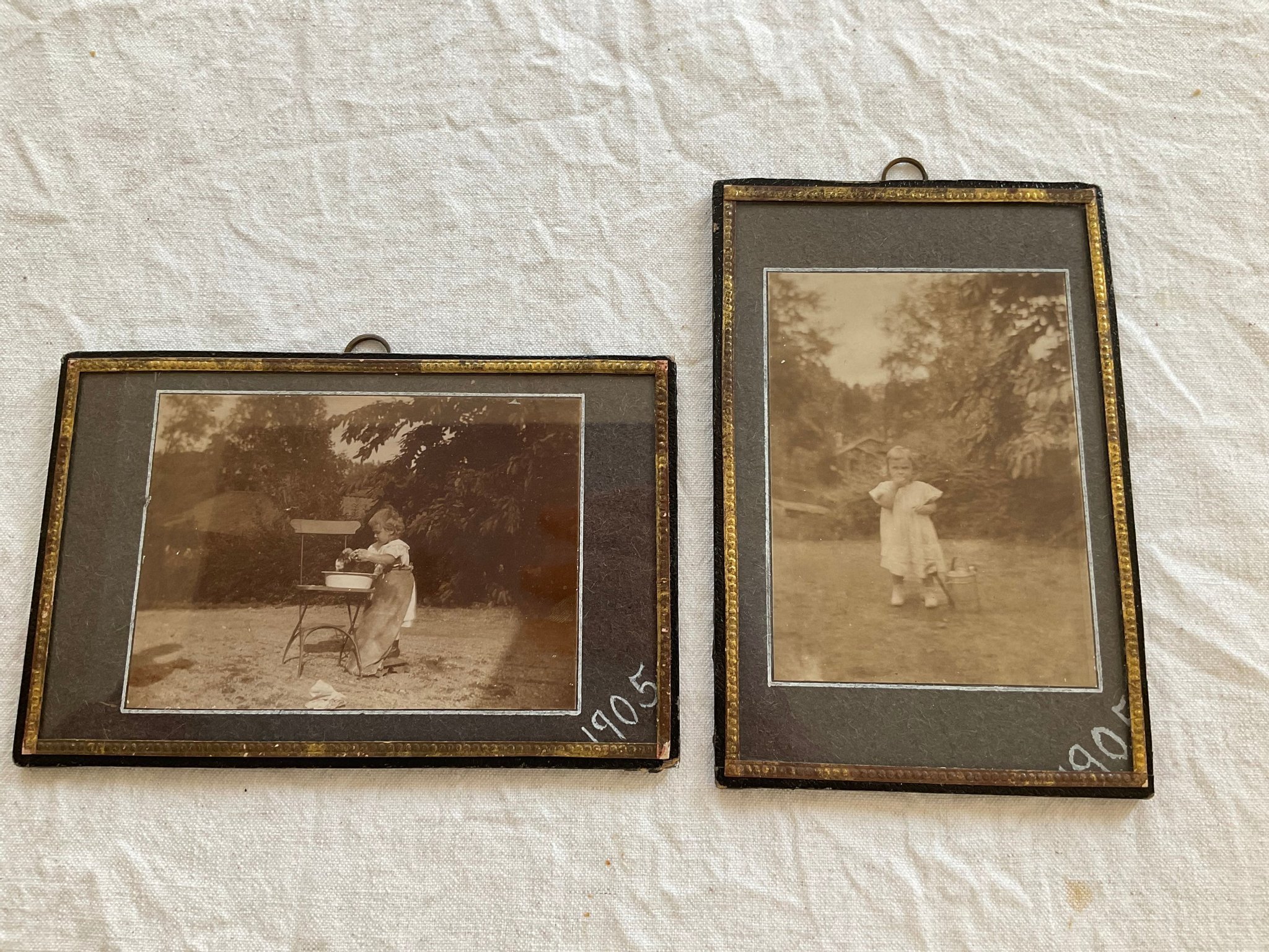 Två Vackra Gamla Tavlor, Tavla, Ramar Mässing, .. | Köp på Tradera ...