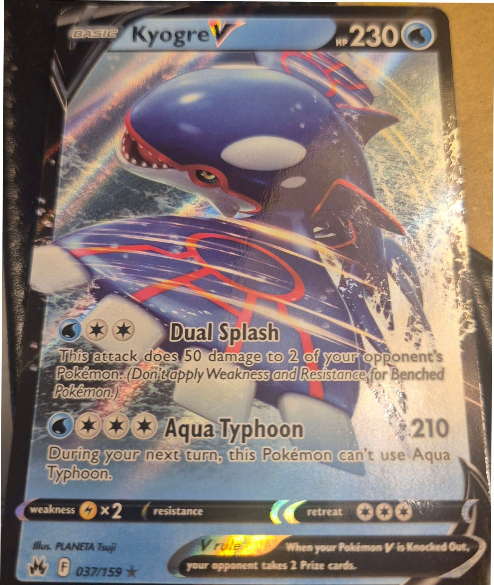 Se produkter som liknar Kyogre V 037/159 Crown Zenith.. på Tradera ...