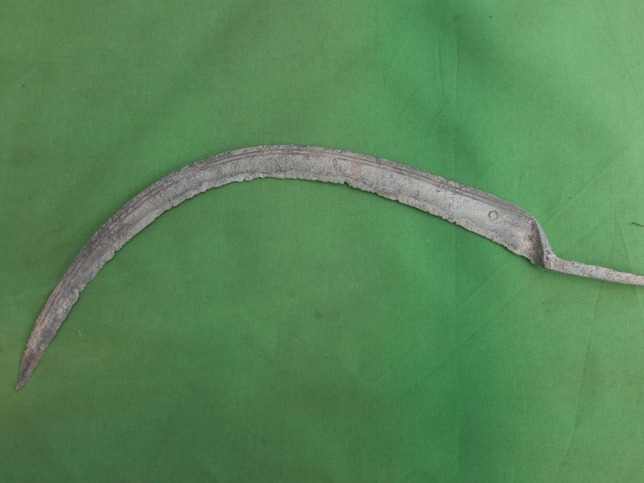 Medieval artifact sickle 15th century | Köp på Tradera (634597412)