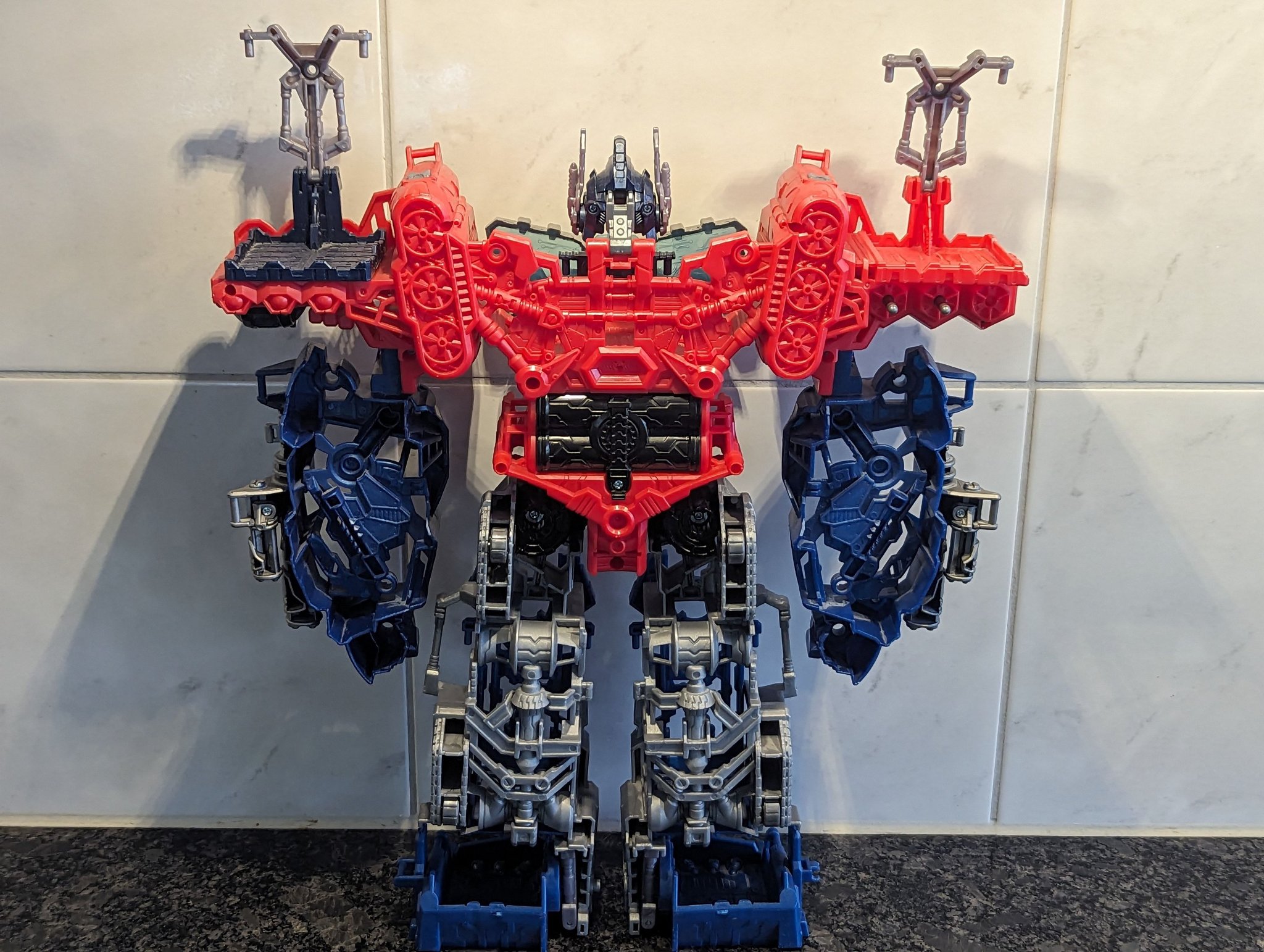 Transformers Prime - Optimus Maximus | Köp på Tradera (602829310)