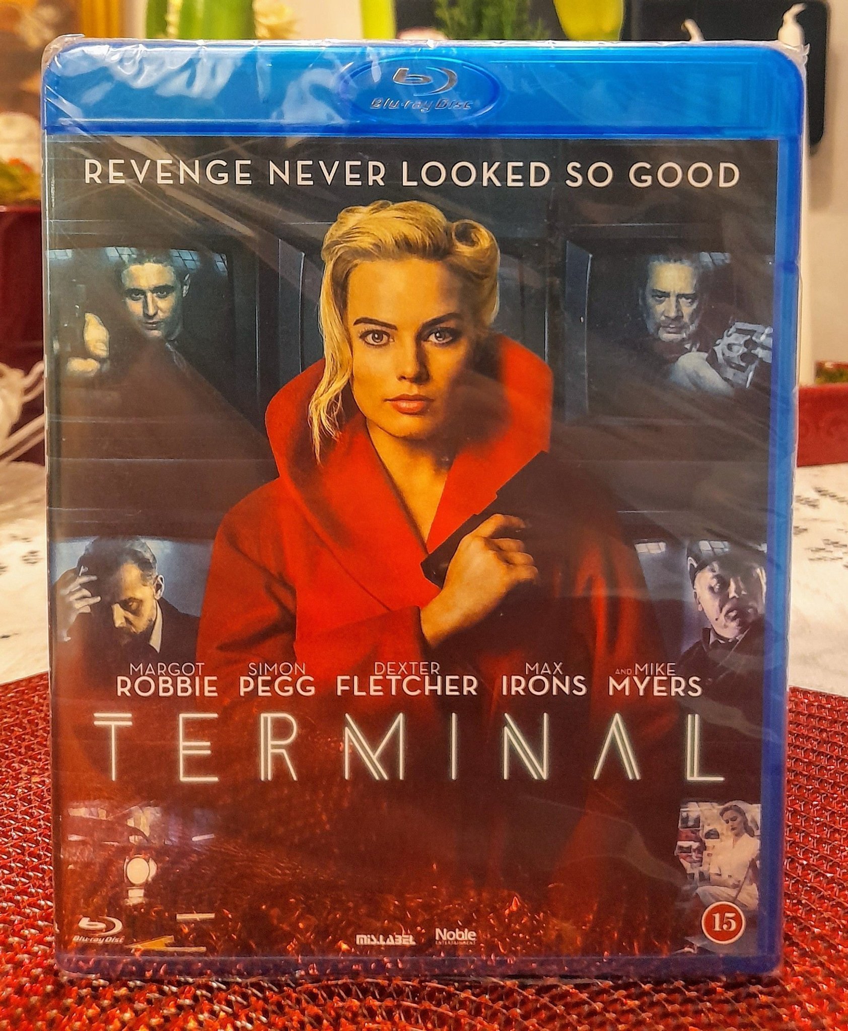 TERMINAL - BLU-RAY (2018) NY INPLASTAD!! Margot.. | Köp på Tradera ...
