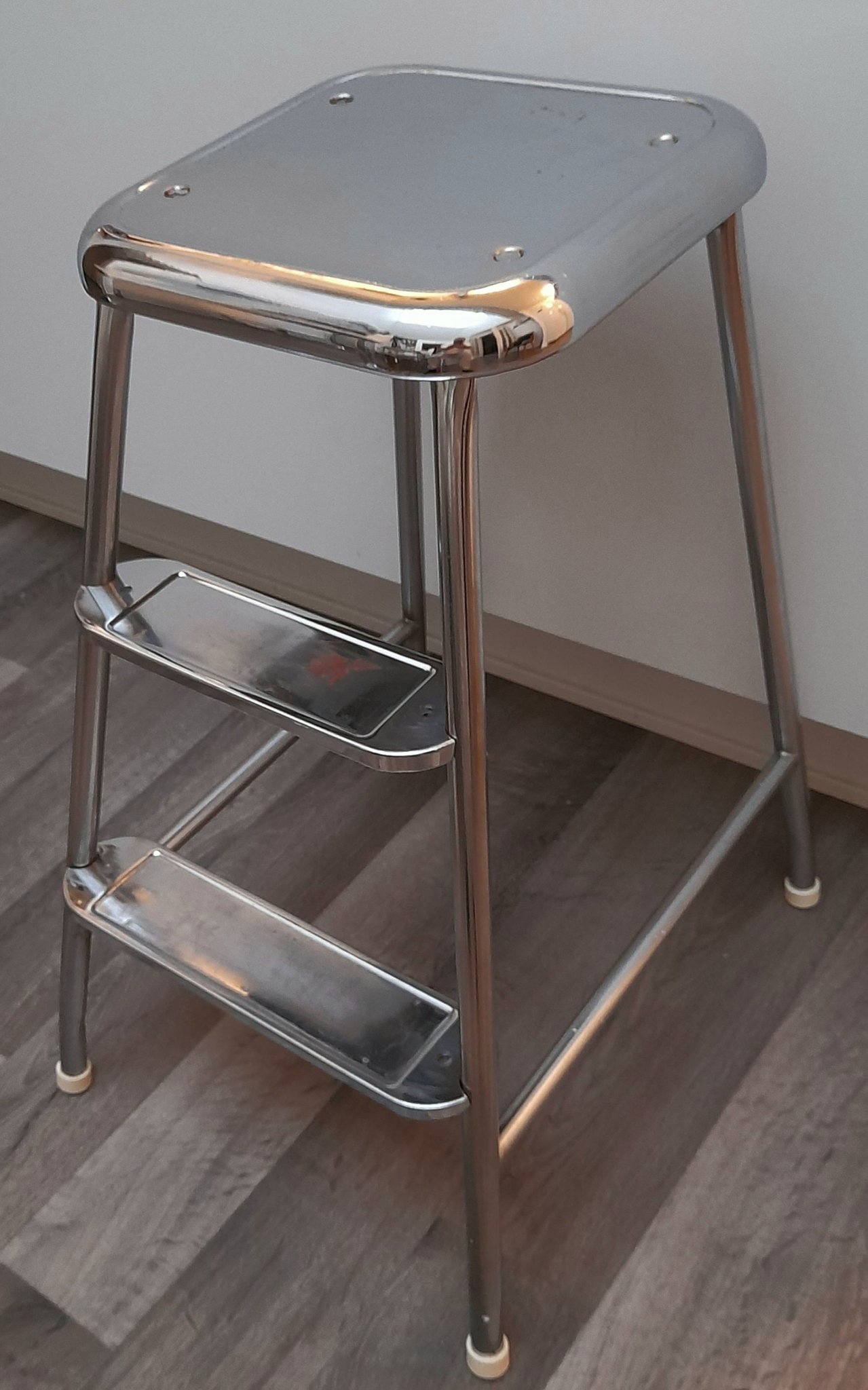 AWAB pall/stege retro metallren | Köp på Tradera (581818675)