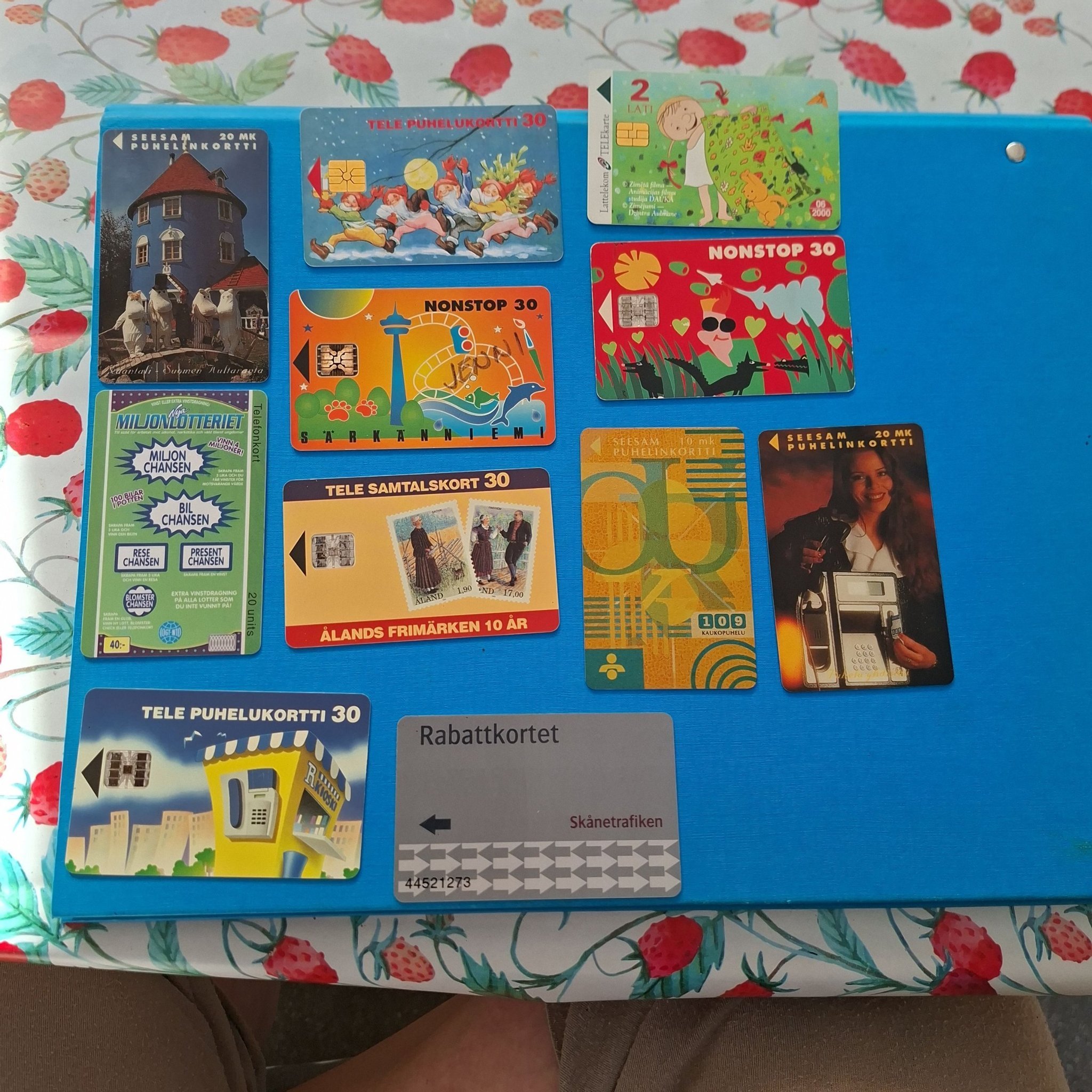 Se produkter som liknar Telefonkort - Samlarkort på Tradera (689908494)