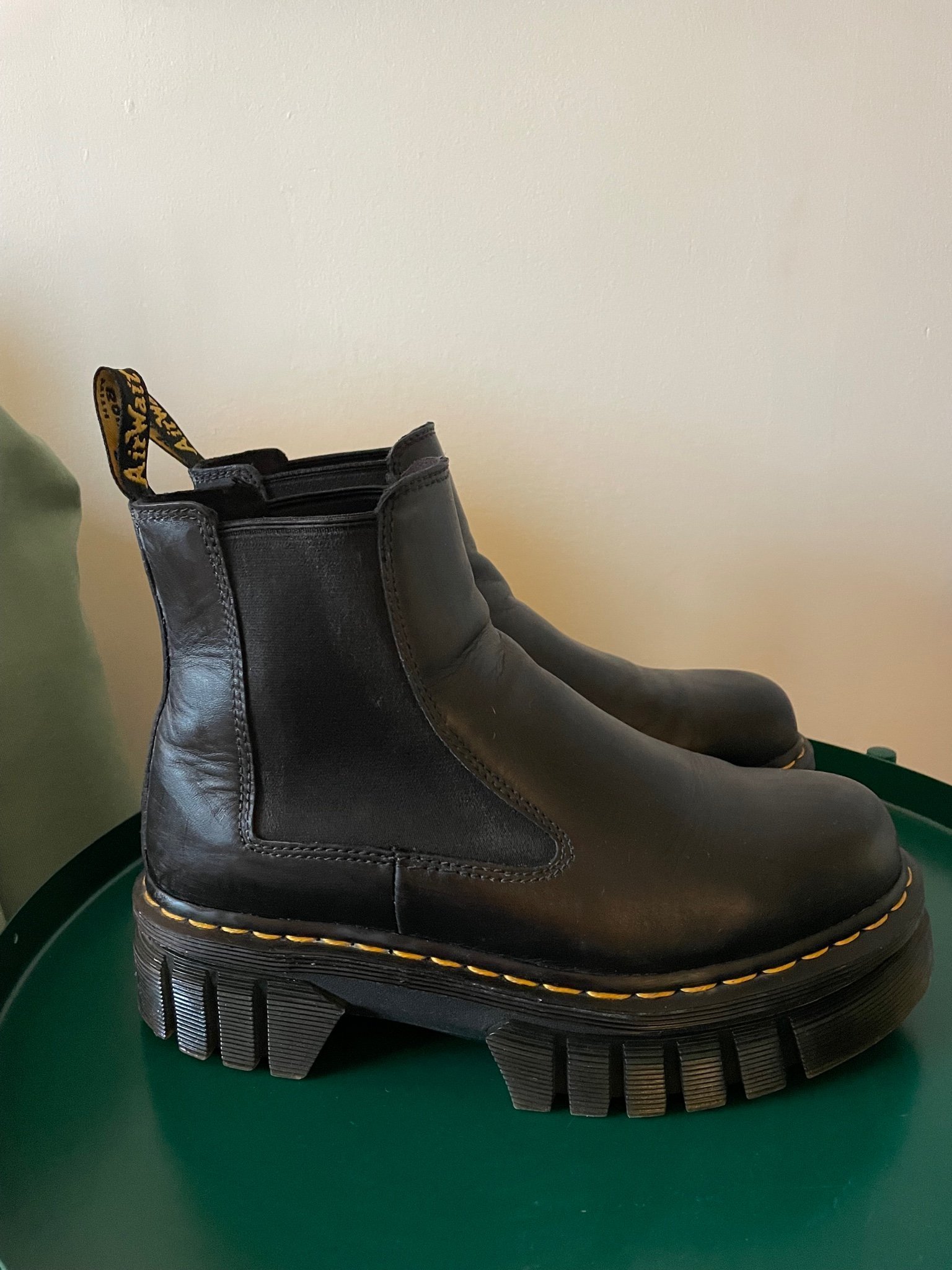 Dr. Martens Audrick Chelsea boots | Köp på Tradera (710996936)