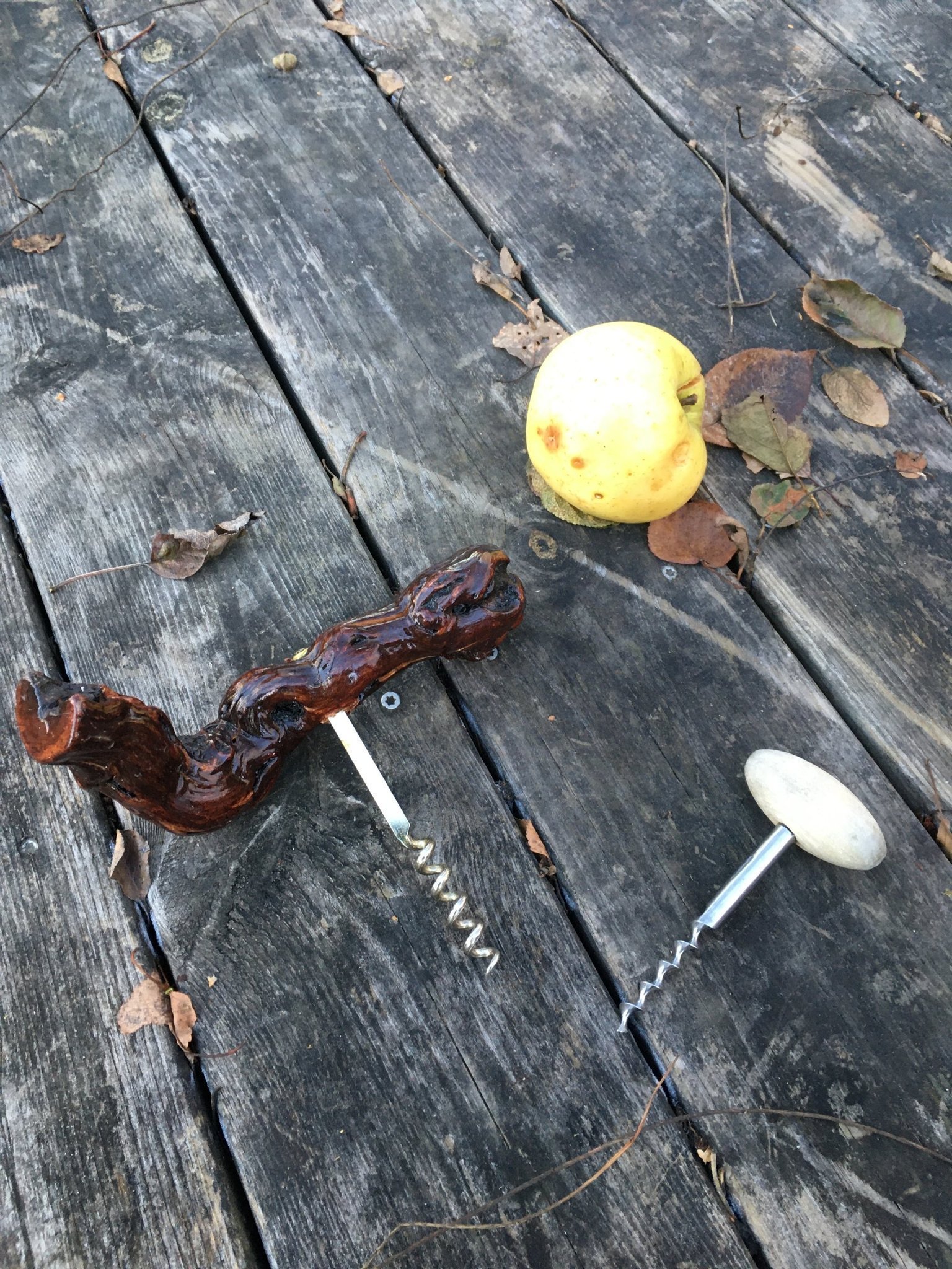 Se produkter som liknar Gamla Korköppnare Vinöppnare .. på Tradera ...