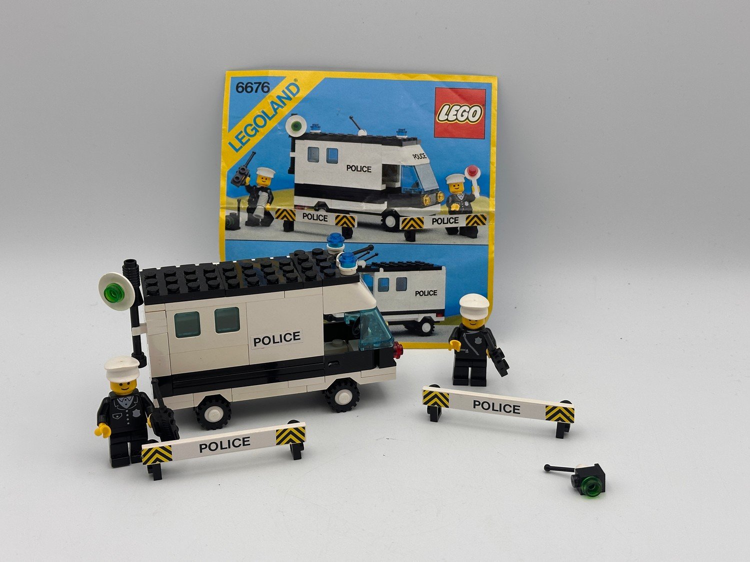 LEGO 6676 Police Mobile Comman.. | Köp från RetroRescue på Tradera ...