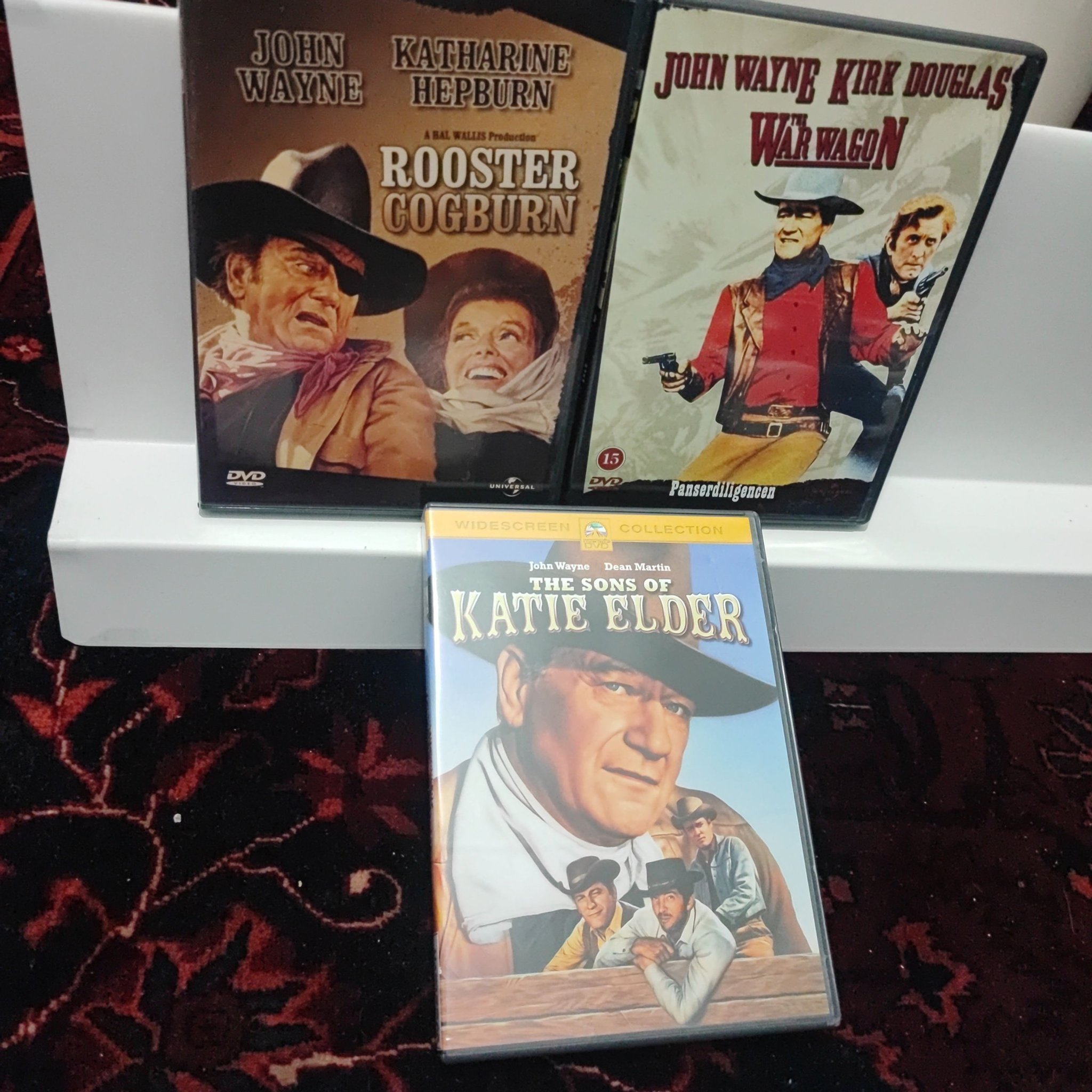 John Wayne DVD-Filmer: Rooster Cogburn, War Wag.. | Köp på Tradera ...