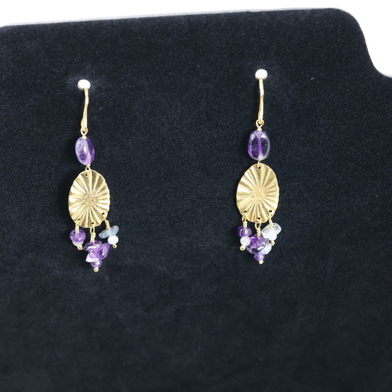 Nya Maanesten örhängen – guldp.. | Köp från LagerOutlet på Tradera ...