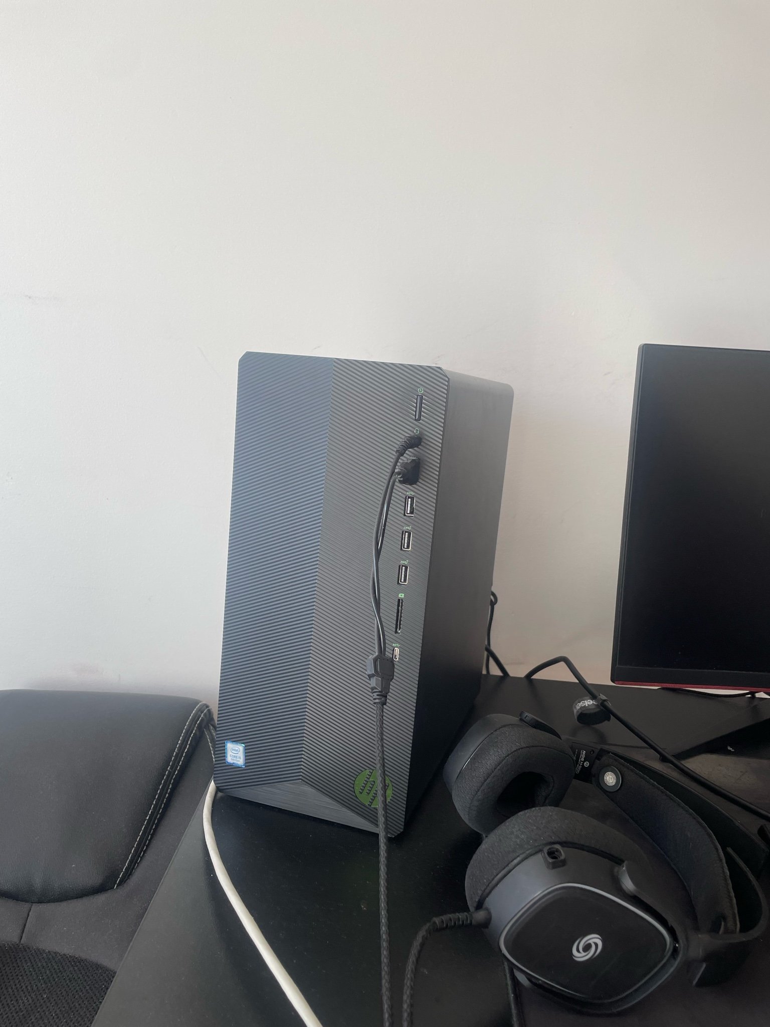 Se produkter som liknar Gaming setup på Tradera (633447355)
